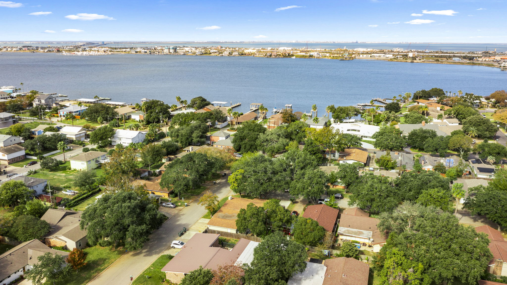 1 Maple Ln, Galveston, TX 77551 | Studio Vos, Inc.