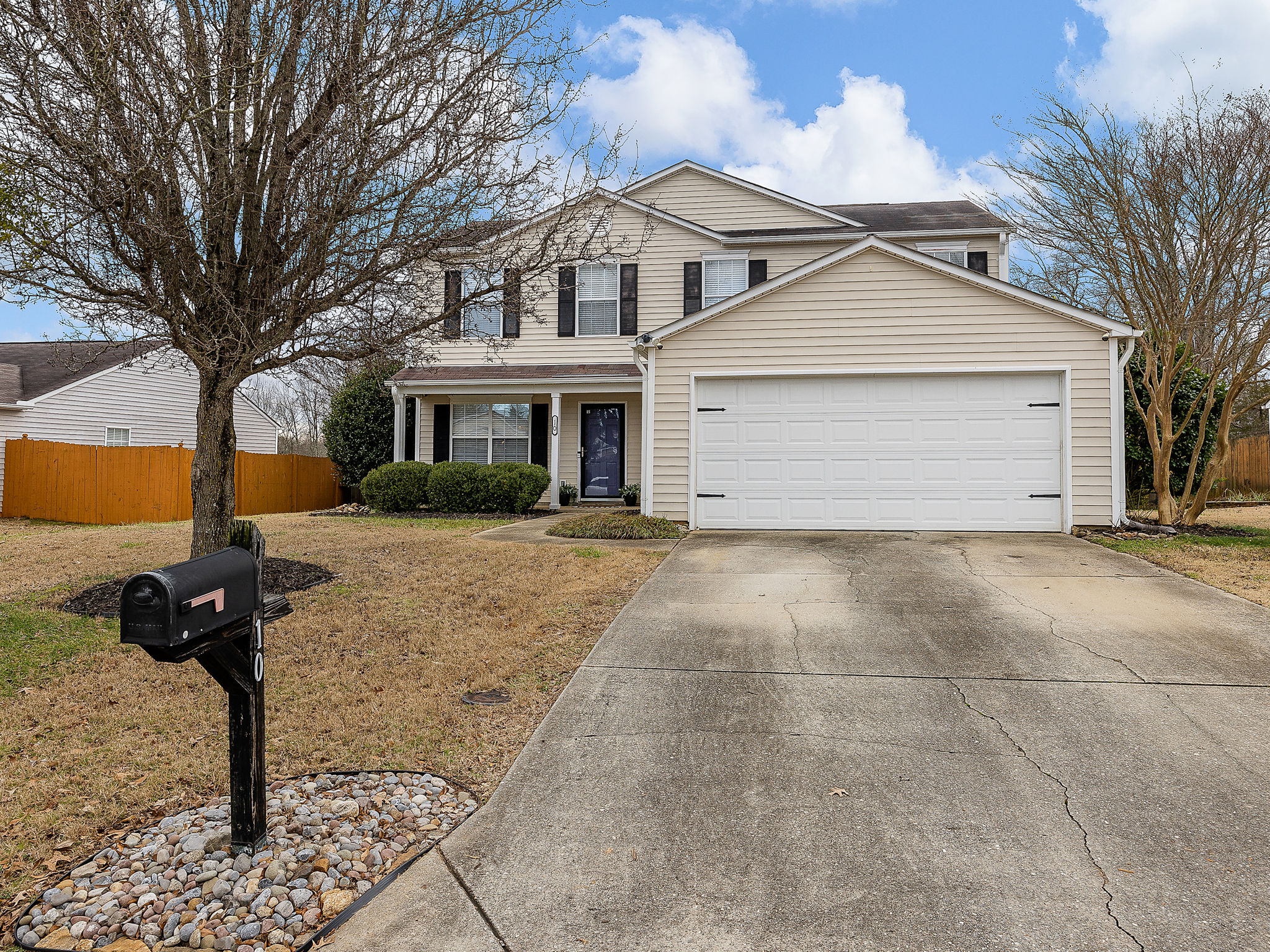 10 Pasture Pl, Simpsonville, SC 29681 | Robbie Gregory Creative