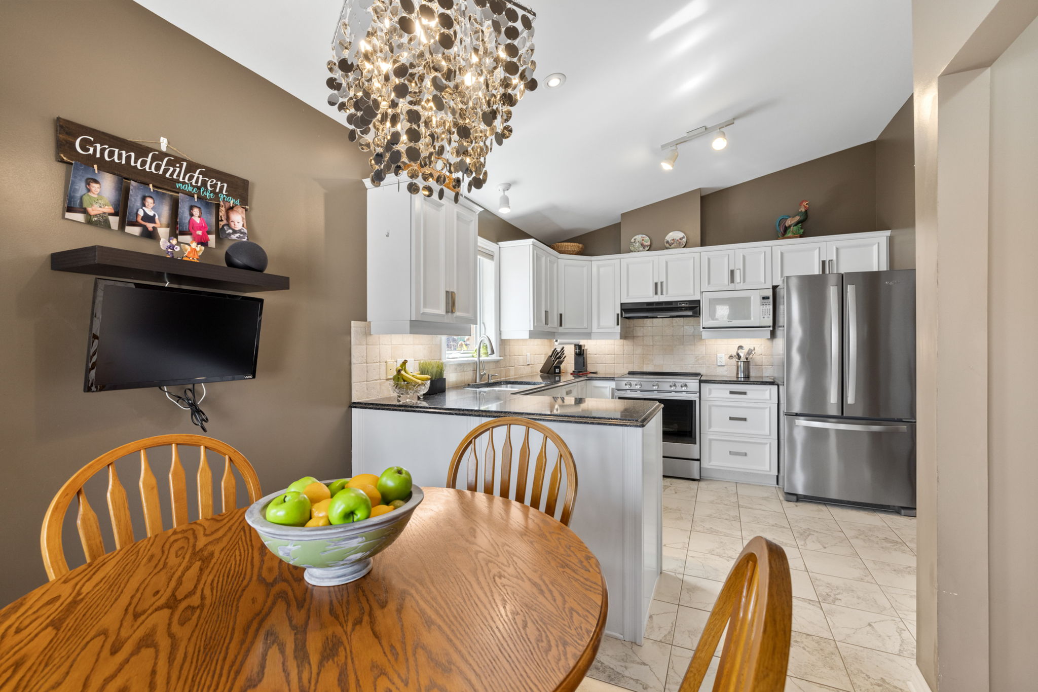 100 Granite Ct Ottawa | InsideOut Media