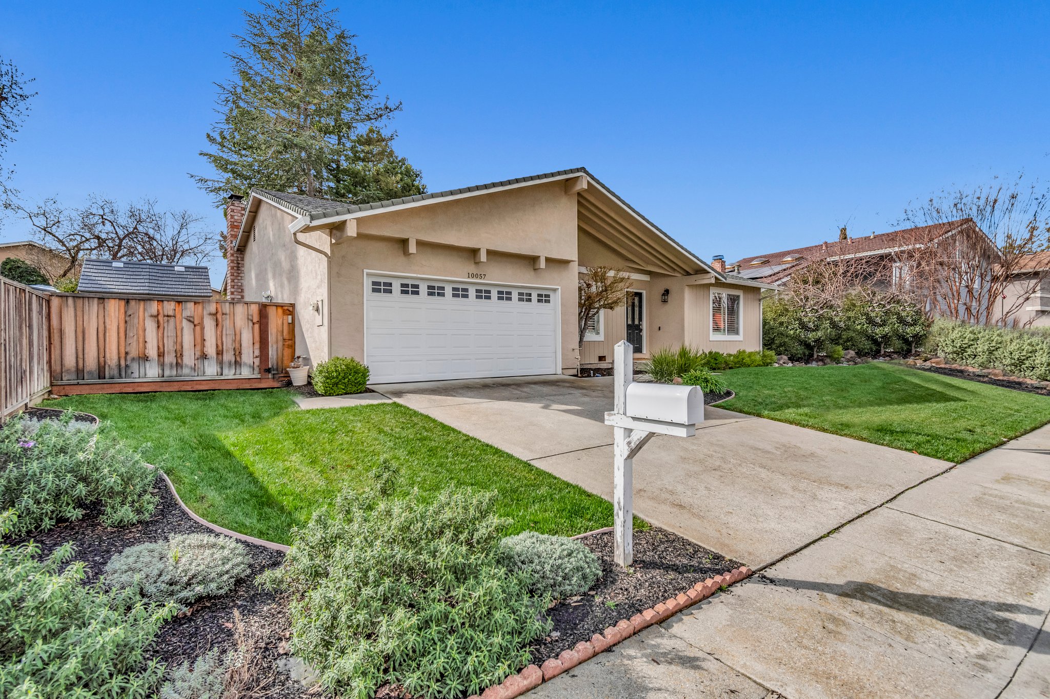 10057 Santa Rosa Ave, San Ramon, CA 94583 | Spotlight Photography
