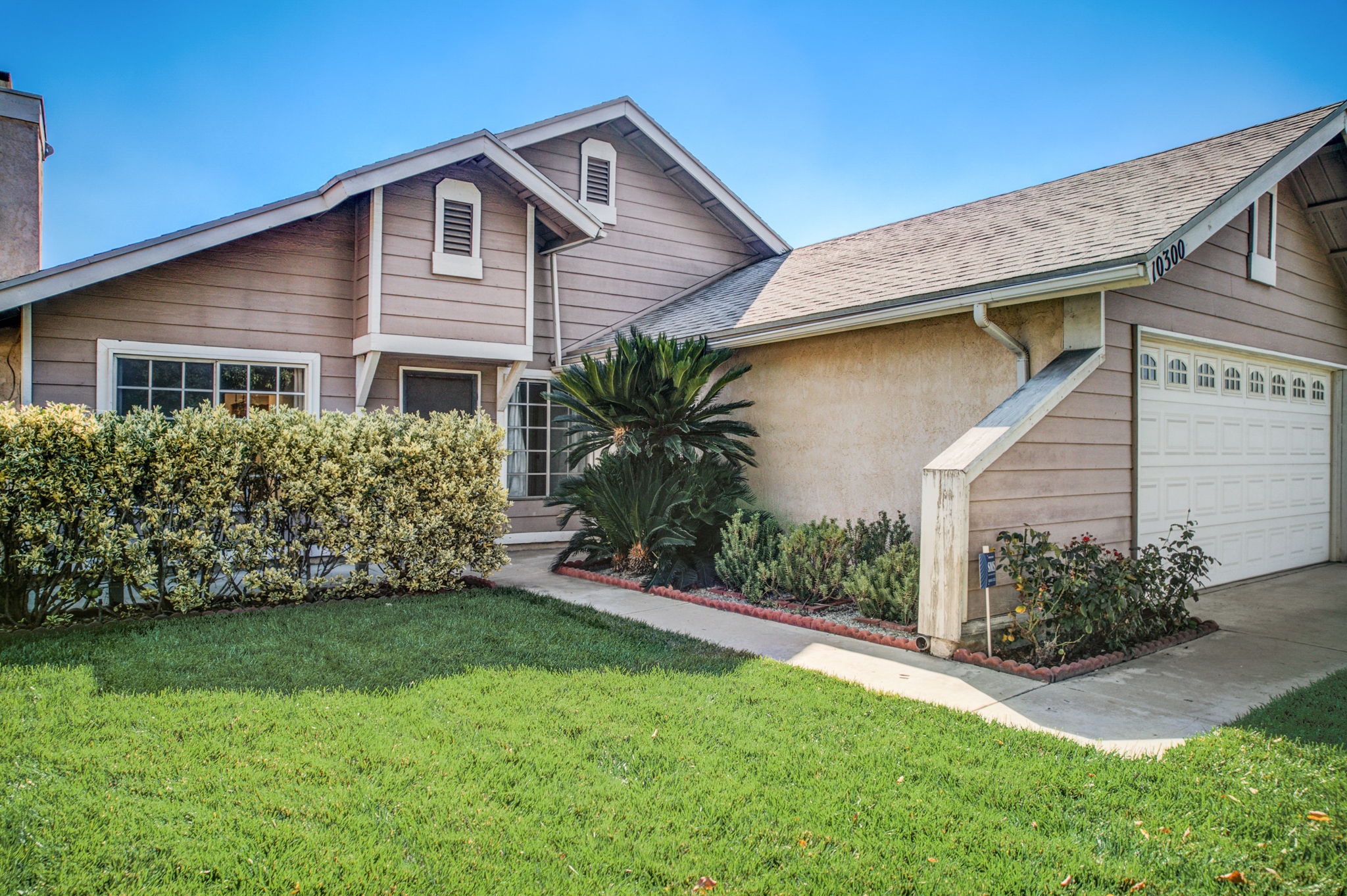 10300 Rouselle Dr, Mira Loma, CA 91752 | Zillow Media Experts