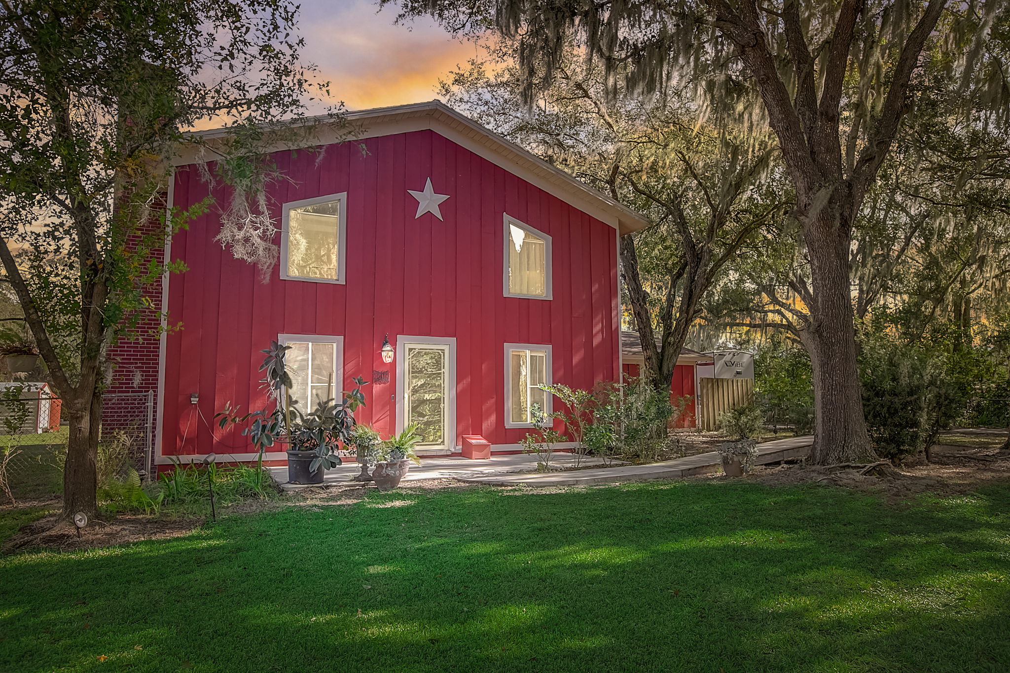 10416 George Smith Rd, Lithia, FL 33547 | Zillow Media Experts