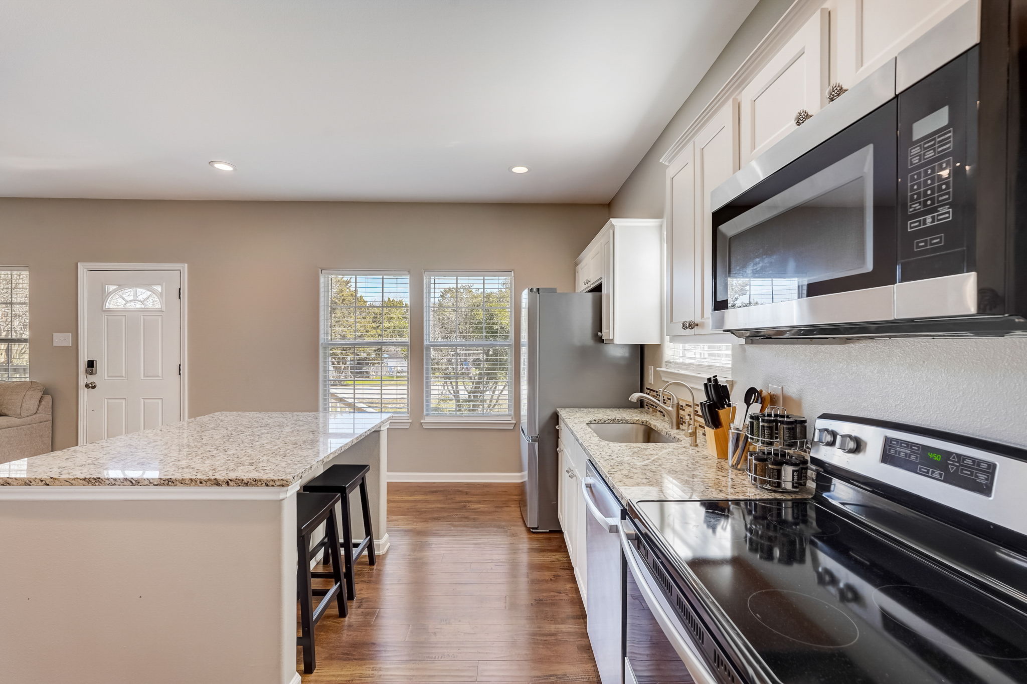 105 cedar lane dr | Zillow Media Experts