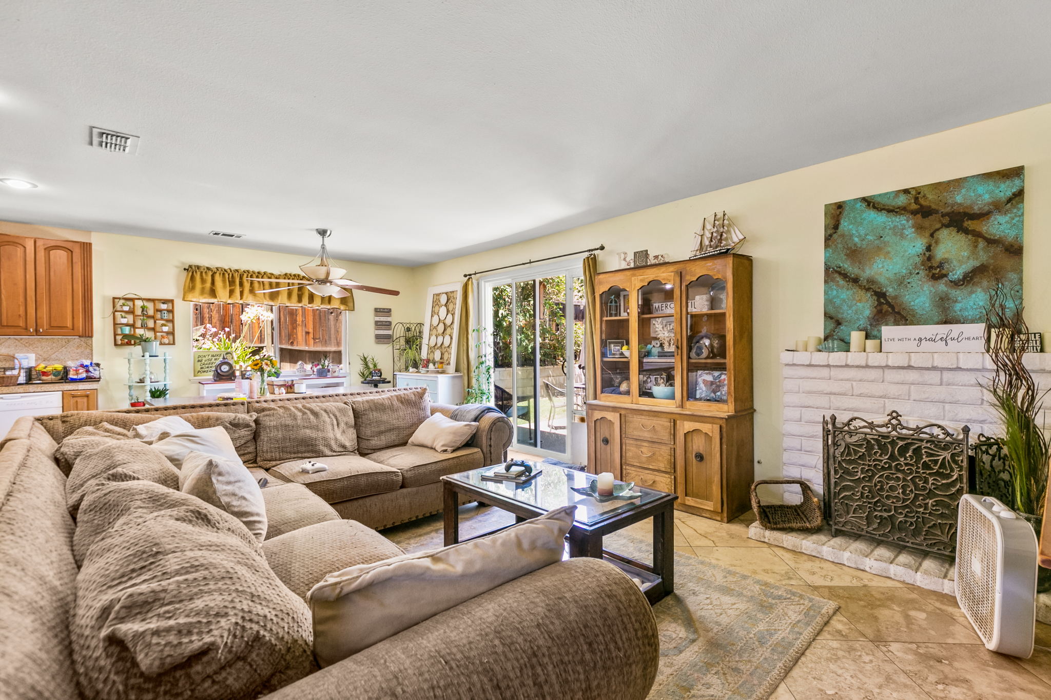10578 Almond Ave, Oak View, CA 93022 | Upmarket Media