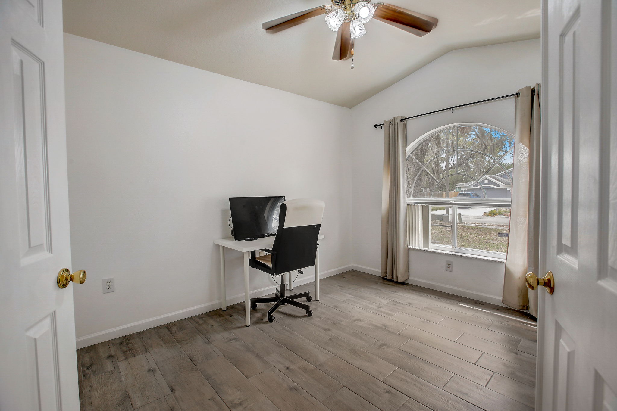 10727 Deepbrook Dr, Riverview, FL 33569 | Zillow Media Experts