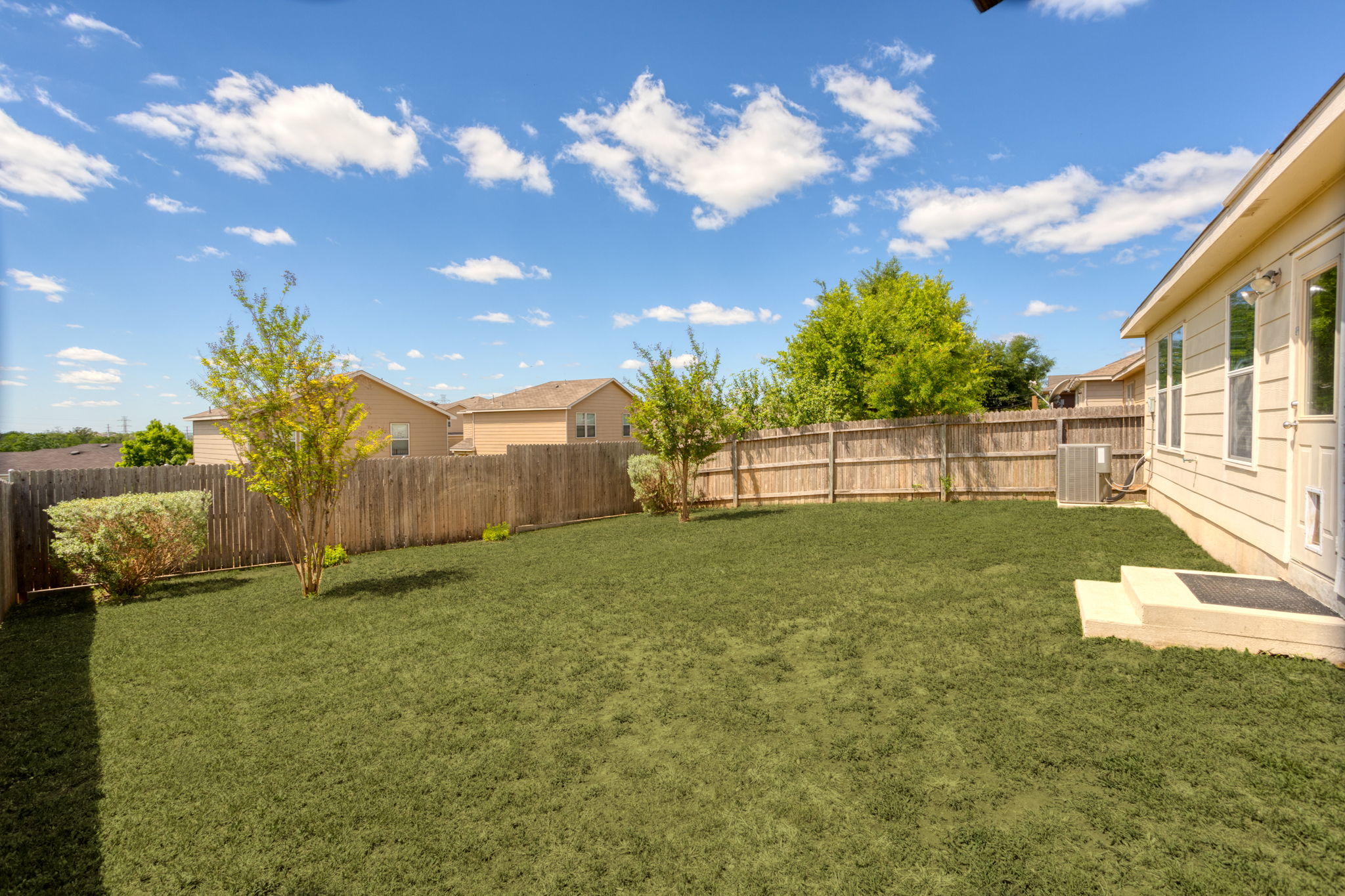 10806 Gunsel Trail, San Antonio, TX 78245 | MrHevia Media
