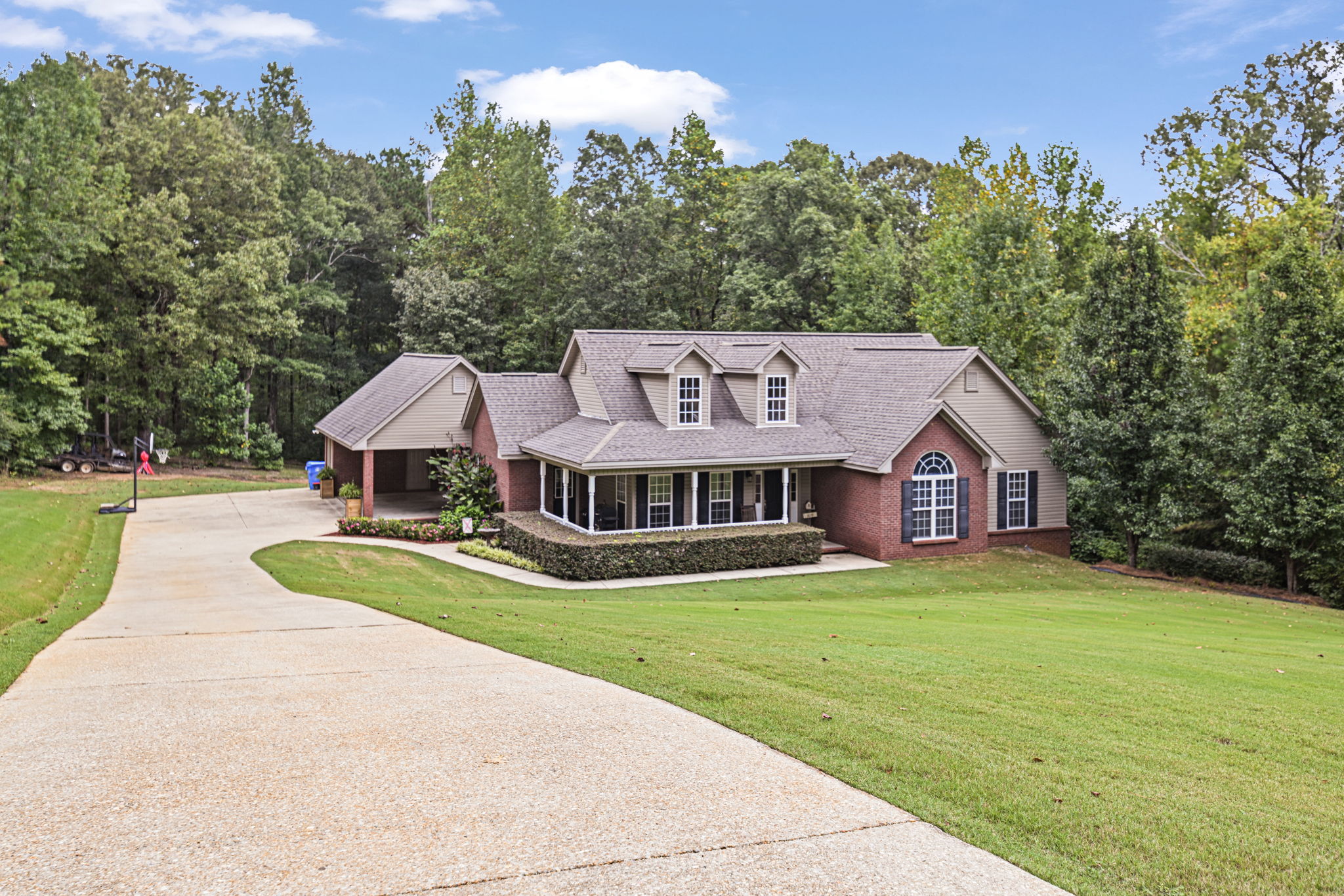 1086 Copper Ridge Rd, Prattville, AL 36067
