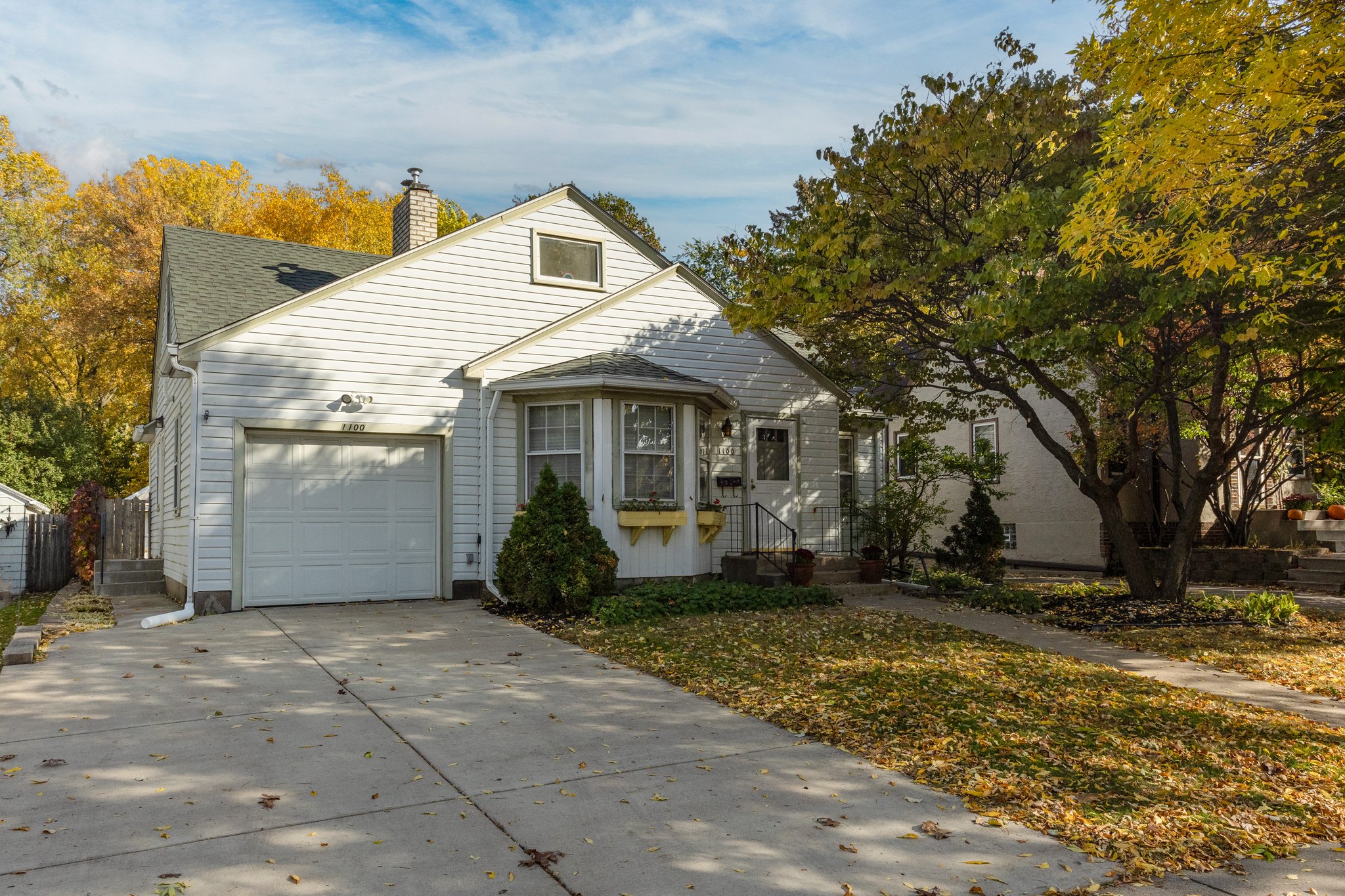 1100 Smith Ave S, Saint Paul, MN 55118