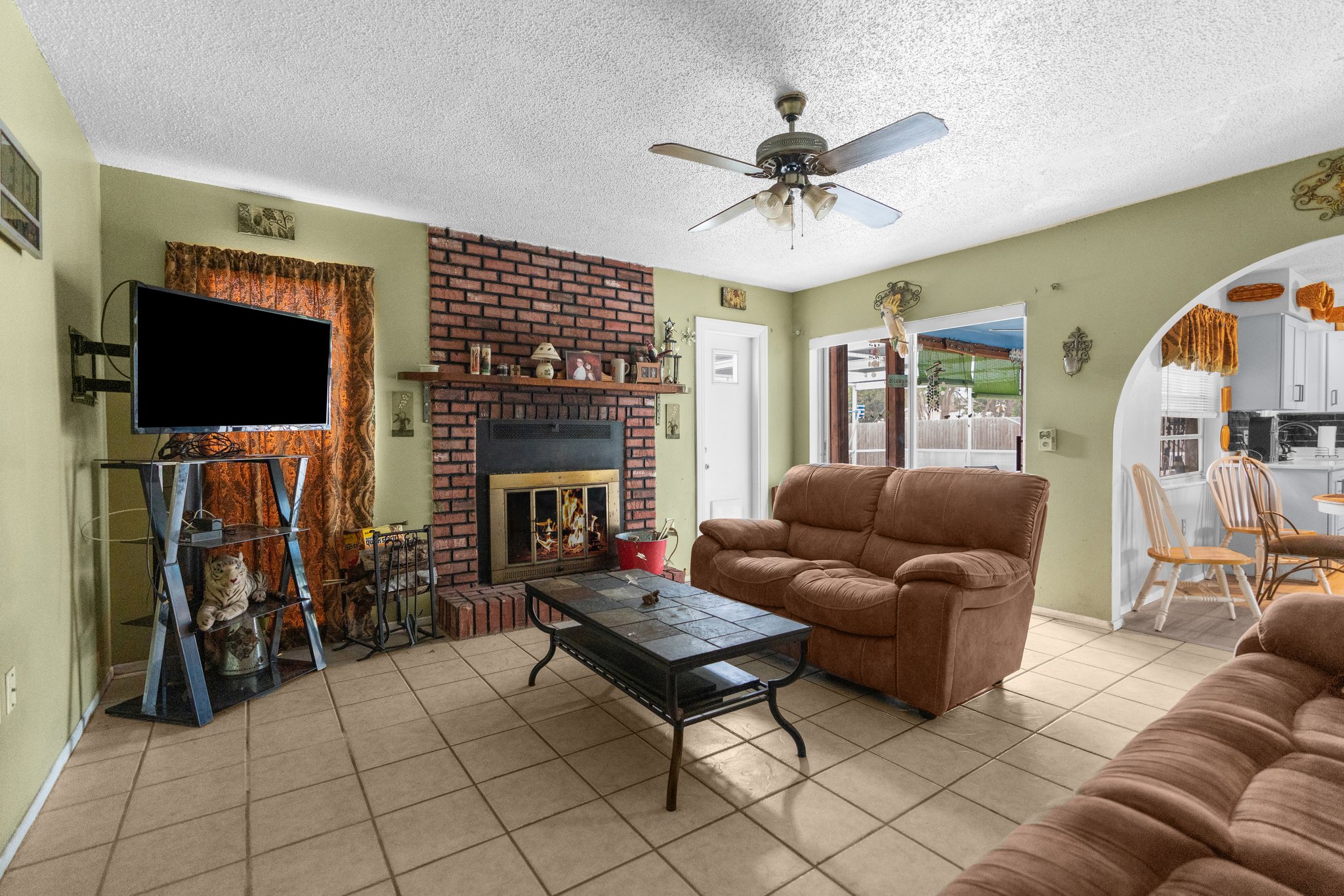 11034 Lightwood St, Spring Hill, FL 34608 | Pictures That Sell