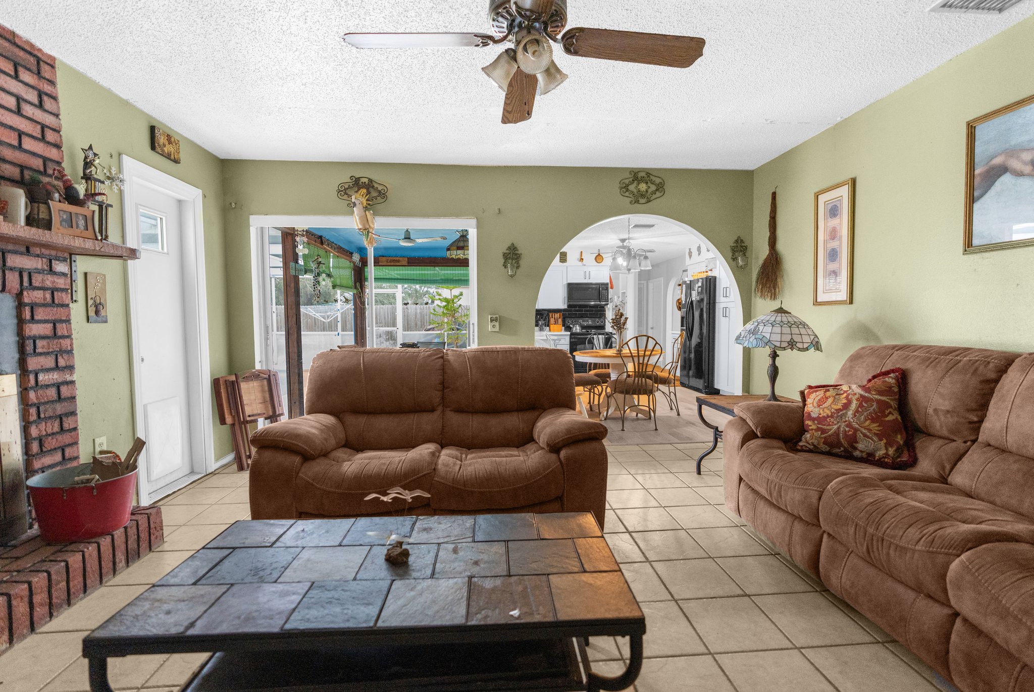 11034 Lightwood St, Spring Hill, FL 34608 | Pictures That Sell