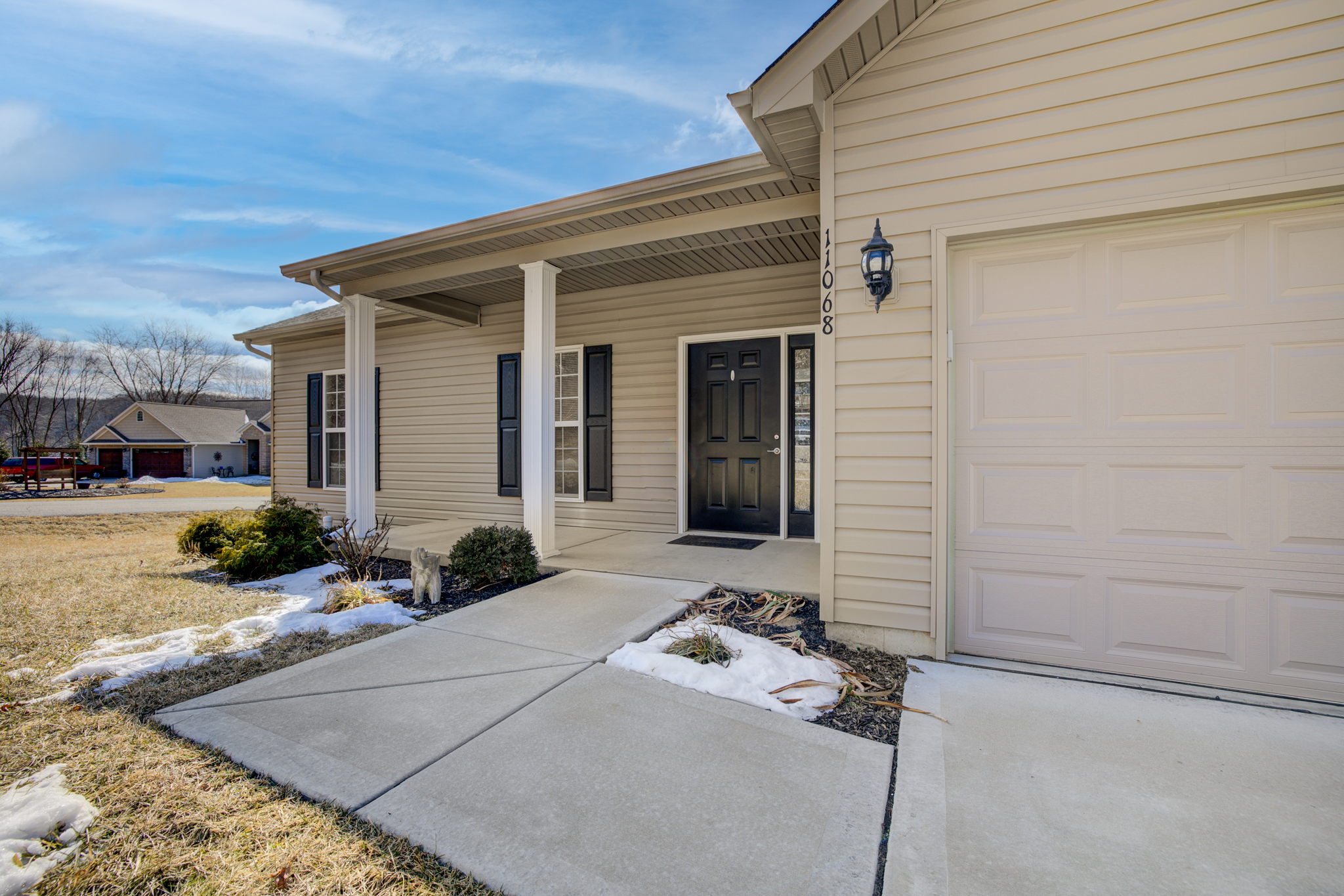 11068 Village Dr W, Foristell, MO 63348 | Archi-Pix