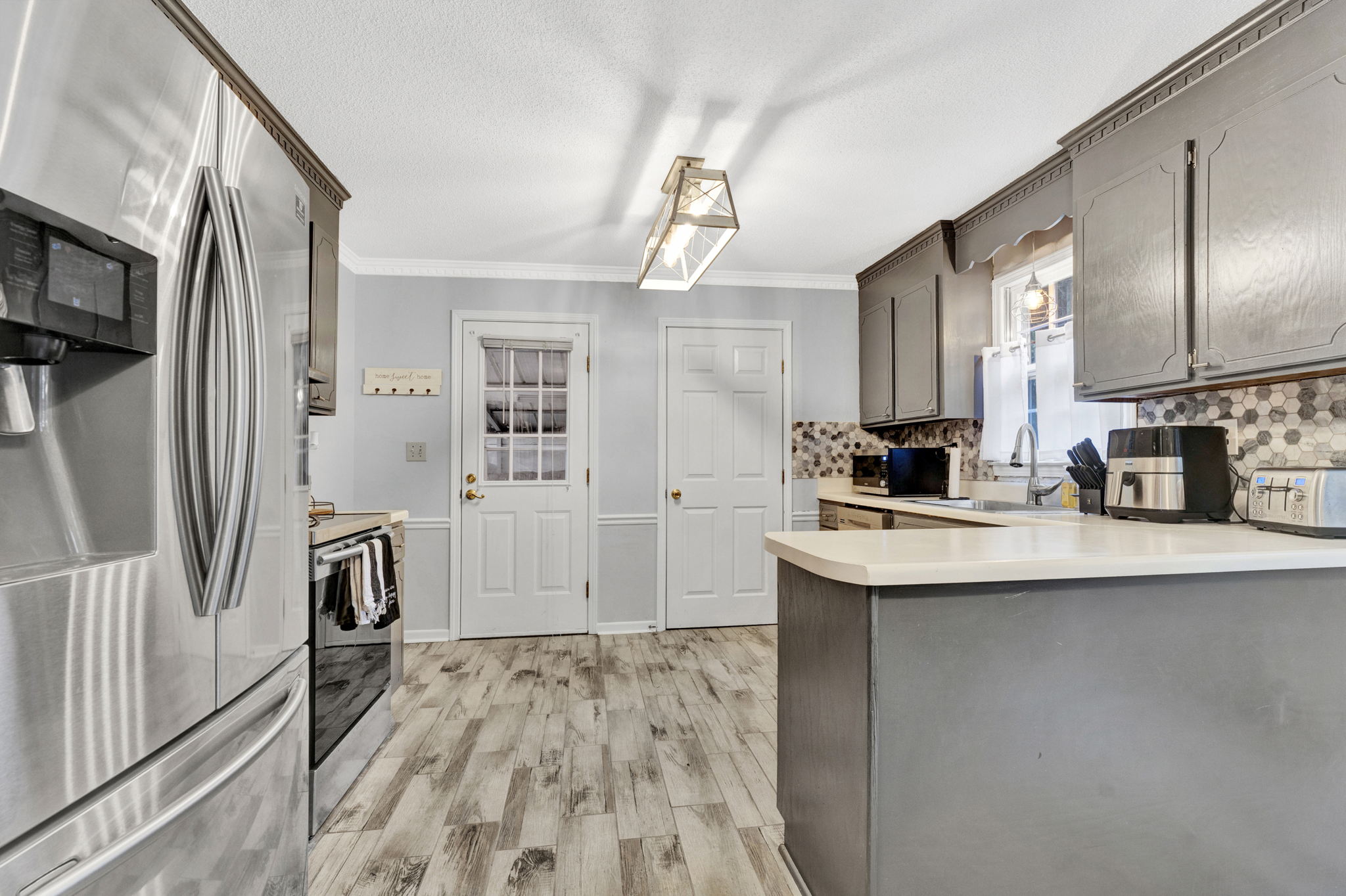 111 Creek Dr, Easley, SC 29642
