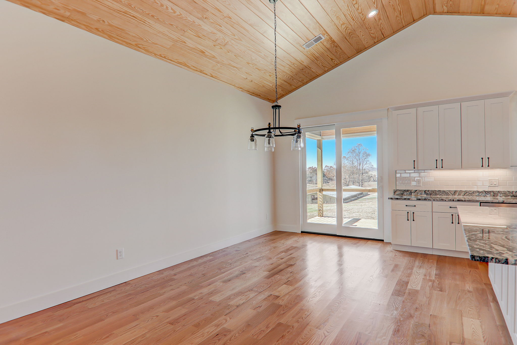 111 maple knoll, Hendersonville, NC 28792 | Zillow Media Experts