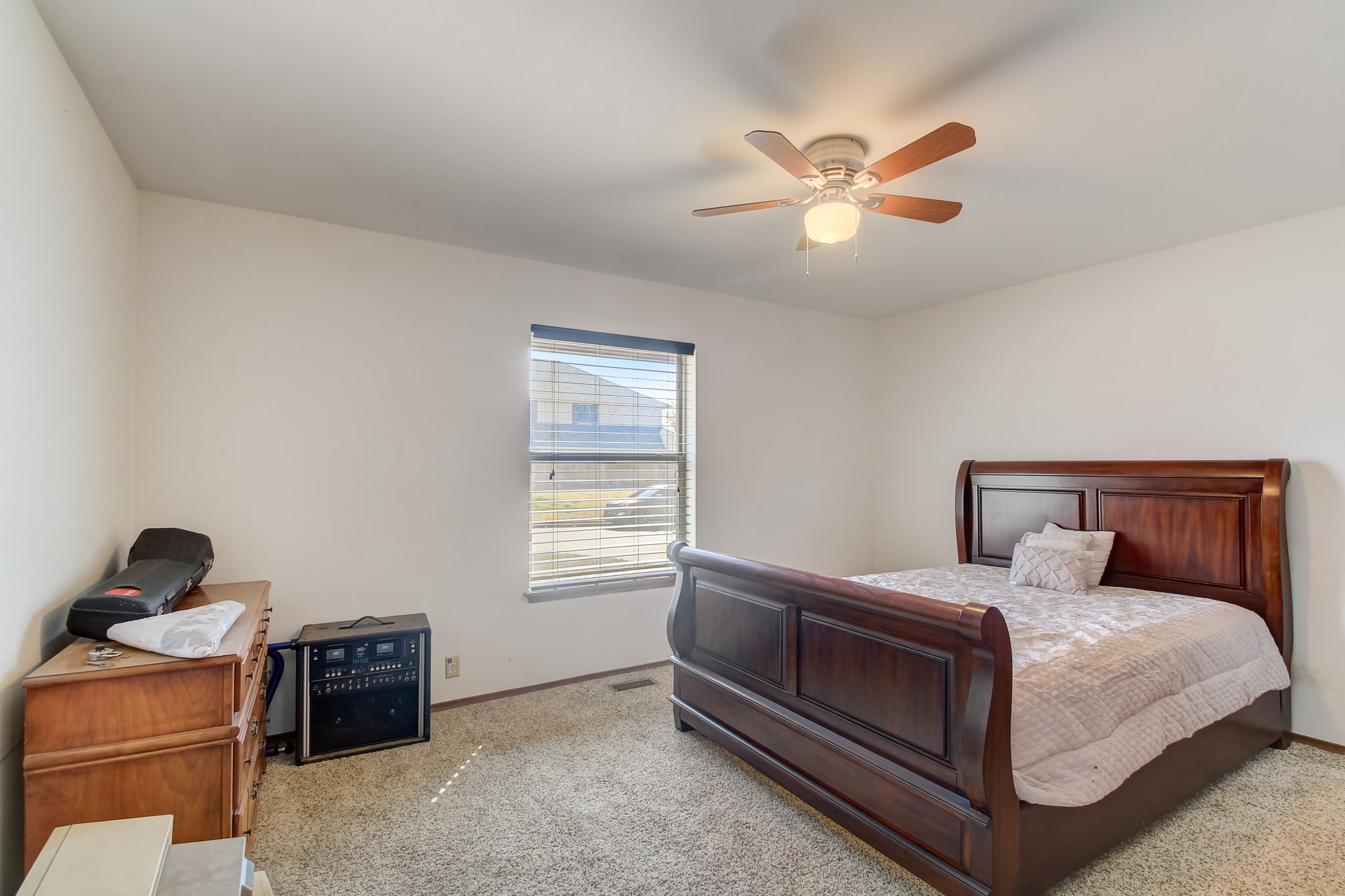 11113 Leaning Elm Rd, Oklahoma City, OK 73120 | Zillow Media Experts
