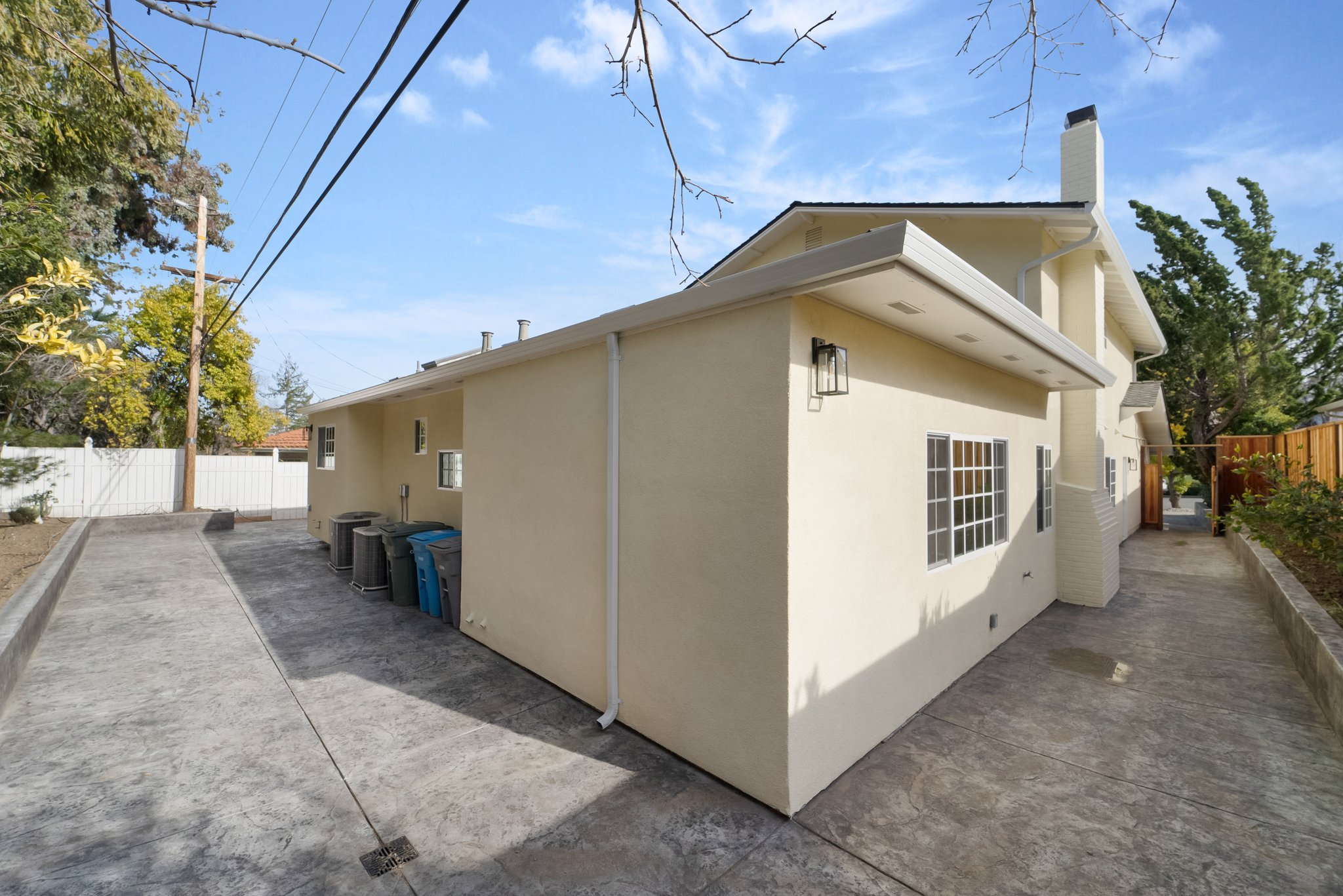 1137 Stafford Dr, Cupertino, CA 95014 | VR Squad Inc