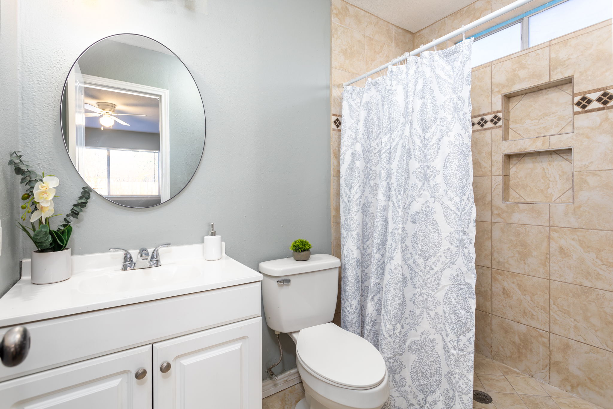 11407 Clints Well, San Antonio, TX 78245 | MrHevia Media