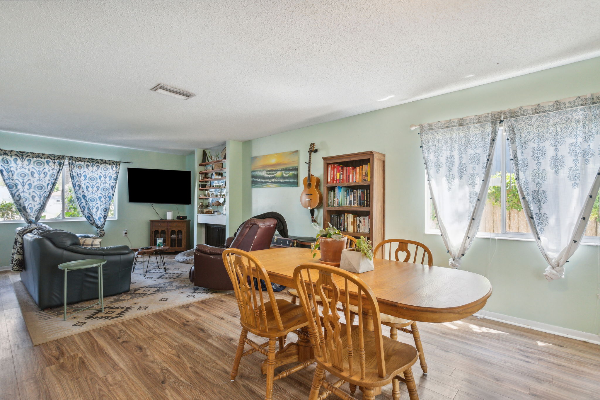 1154 Penman Rd, Jacksonville Beach, FL 32250 | ECVT Real Estate Photography