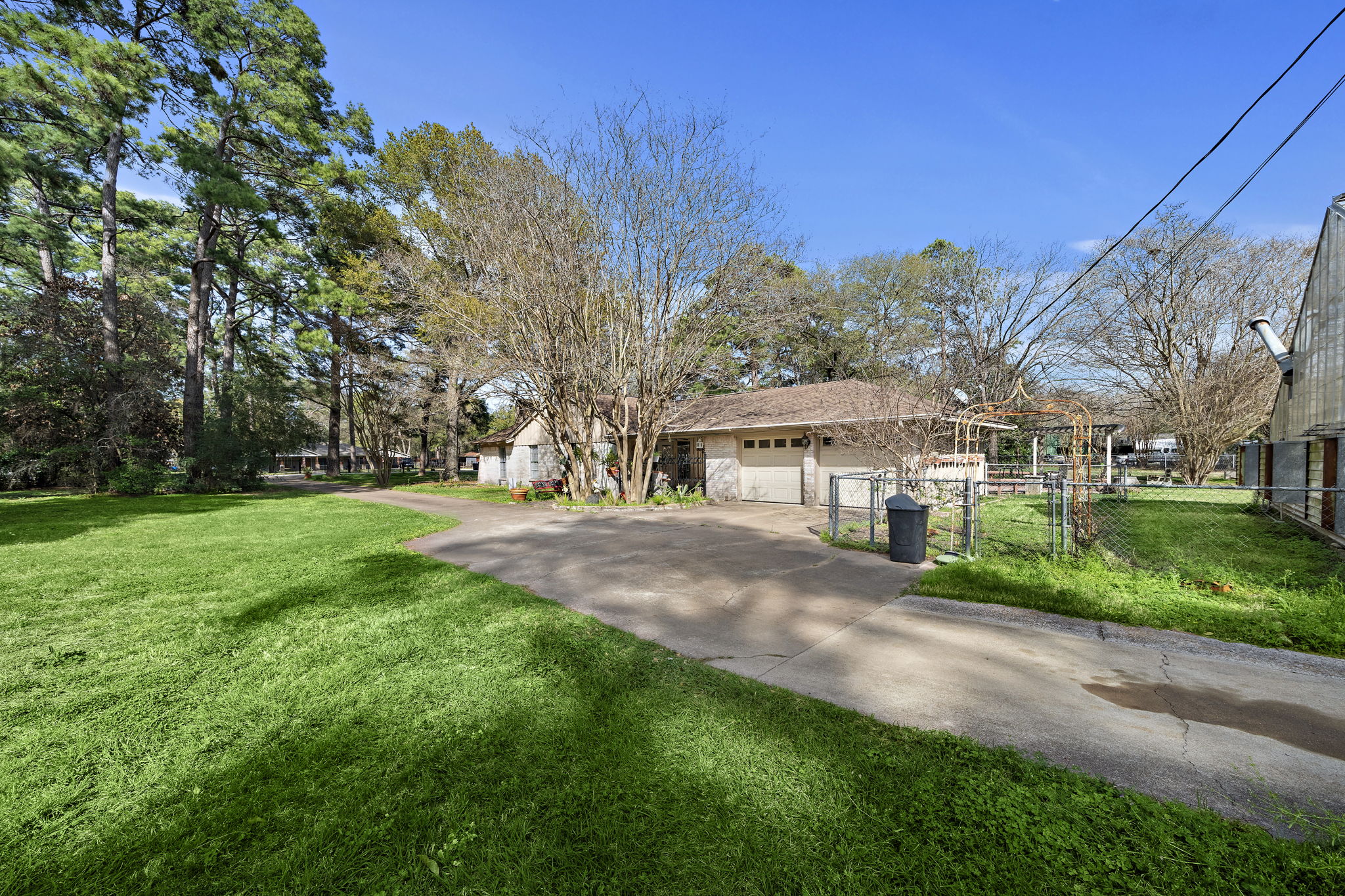 11615 Dermott Dr, Houston, TX 77065 | Strata Visuals