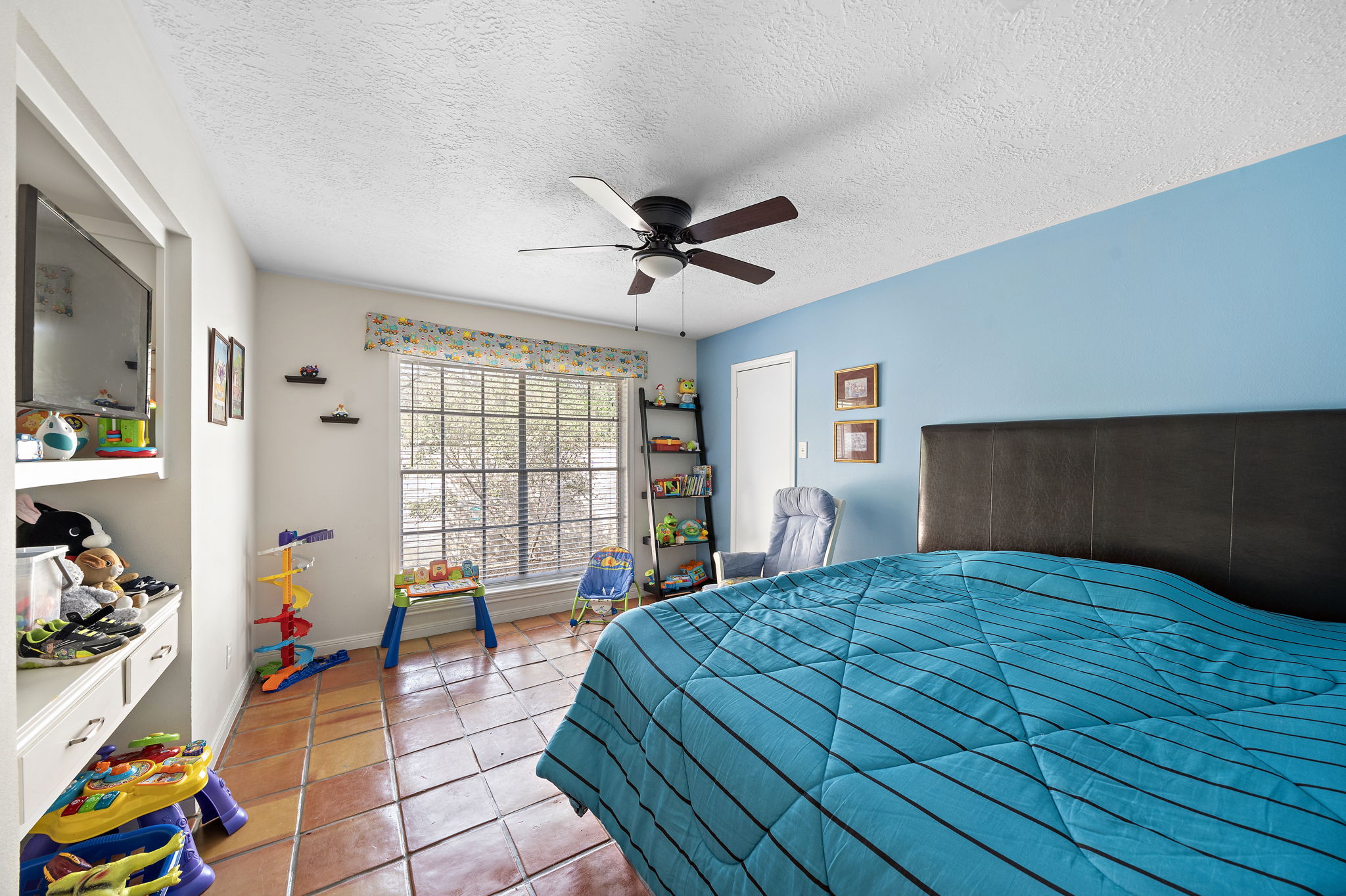 11615 Dermott Dr, Houston, TX 77065 | Strata Visuals