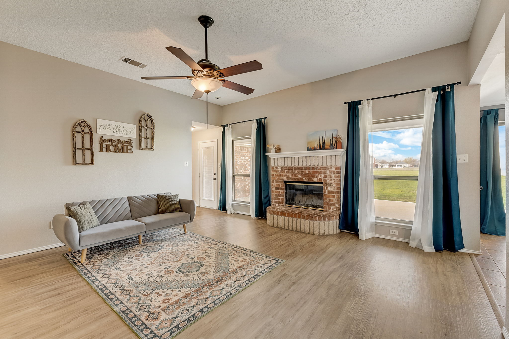 11917 Mesa Blanco Trl, Haslet, TX 76052 | ShowingTime+ Listing Media ...