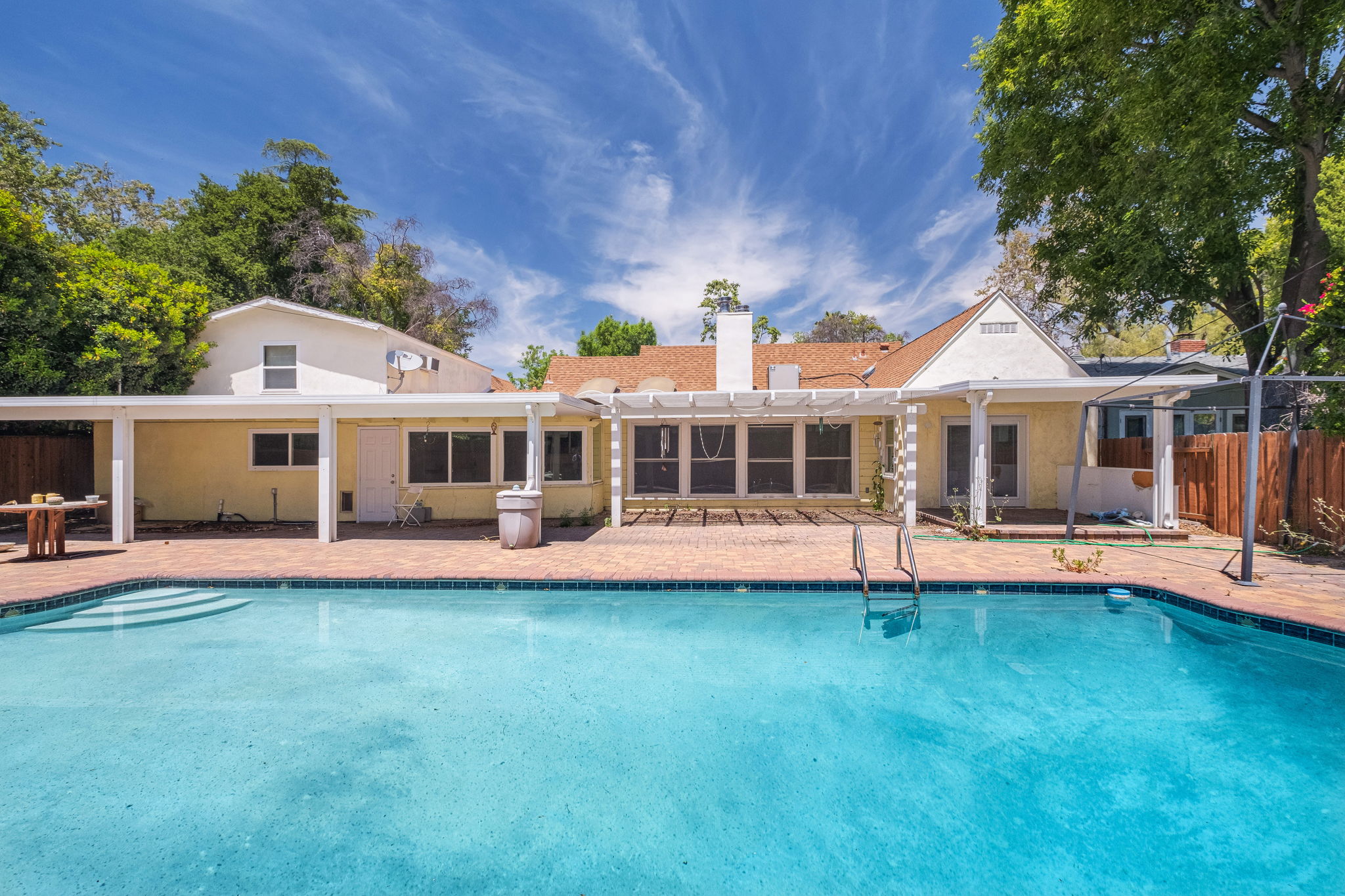 11944 Hesby St, Valley Village, CA 91607 | Noel Kleinman Real Estate ...