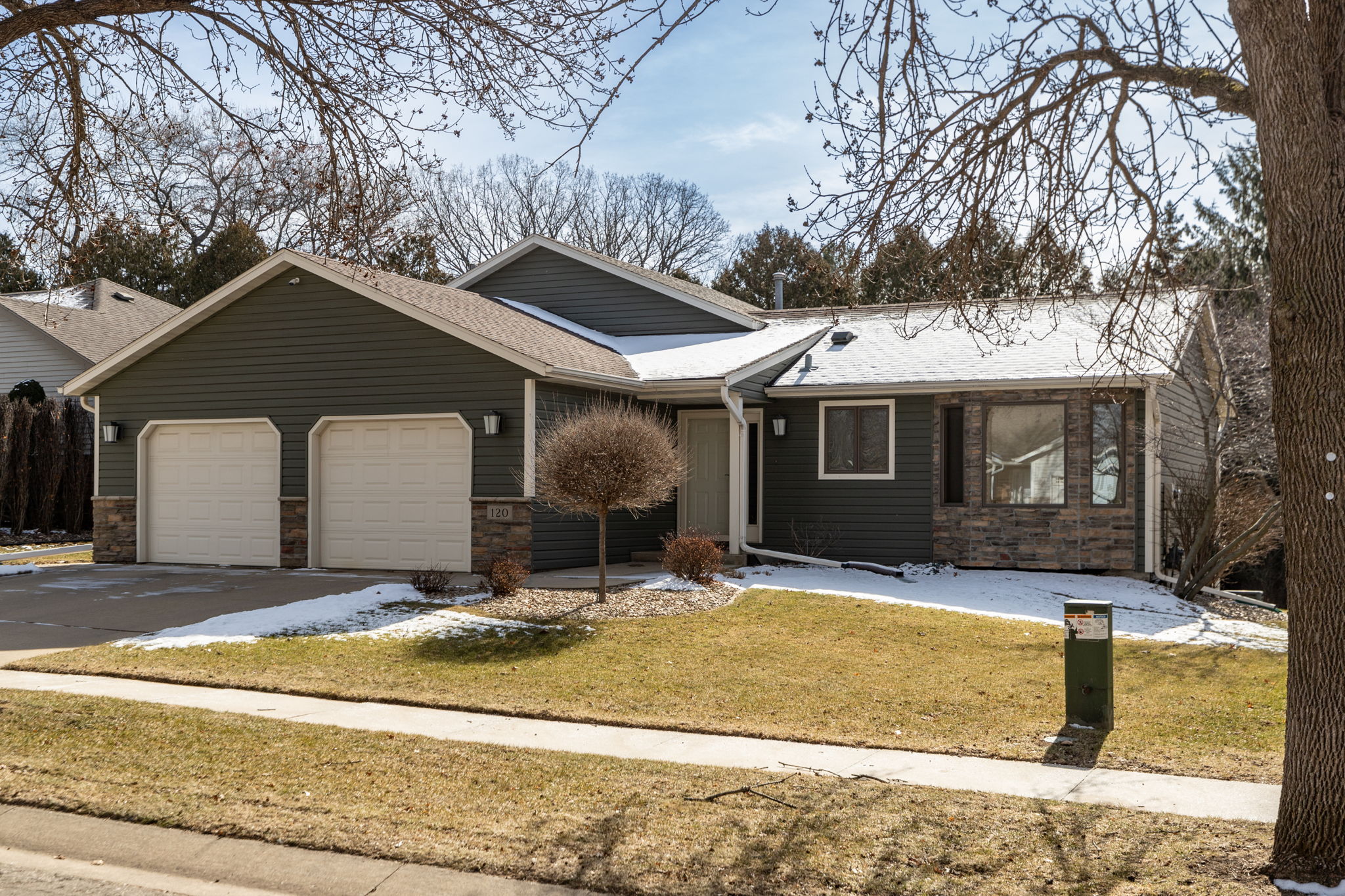 120 River Ct NE, Rochester, MN 55906 | Greg Schuchard Photography