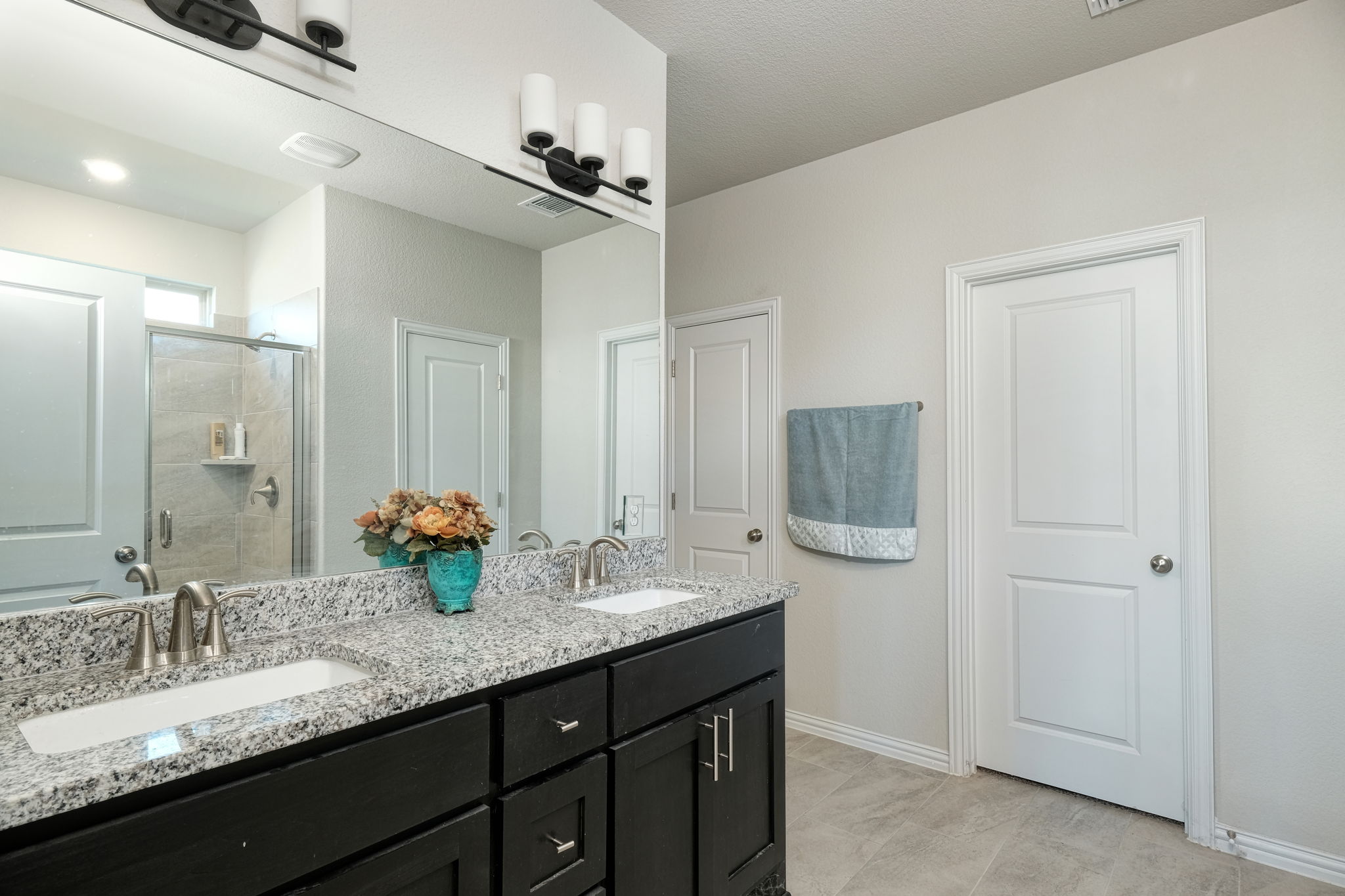 1202 Knowles Dr, Hutto, TX 78634 | Wykes Photography LLC