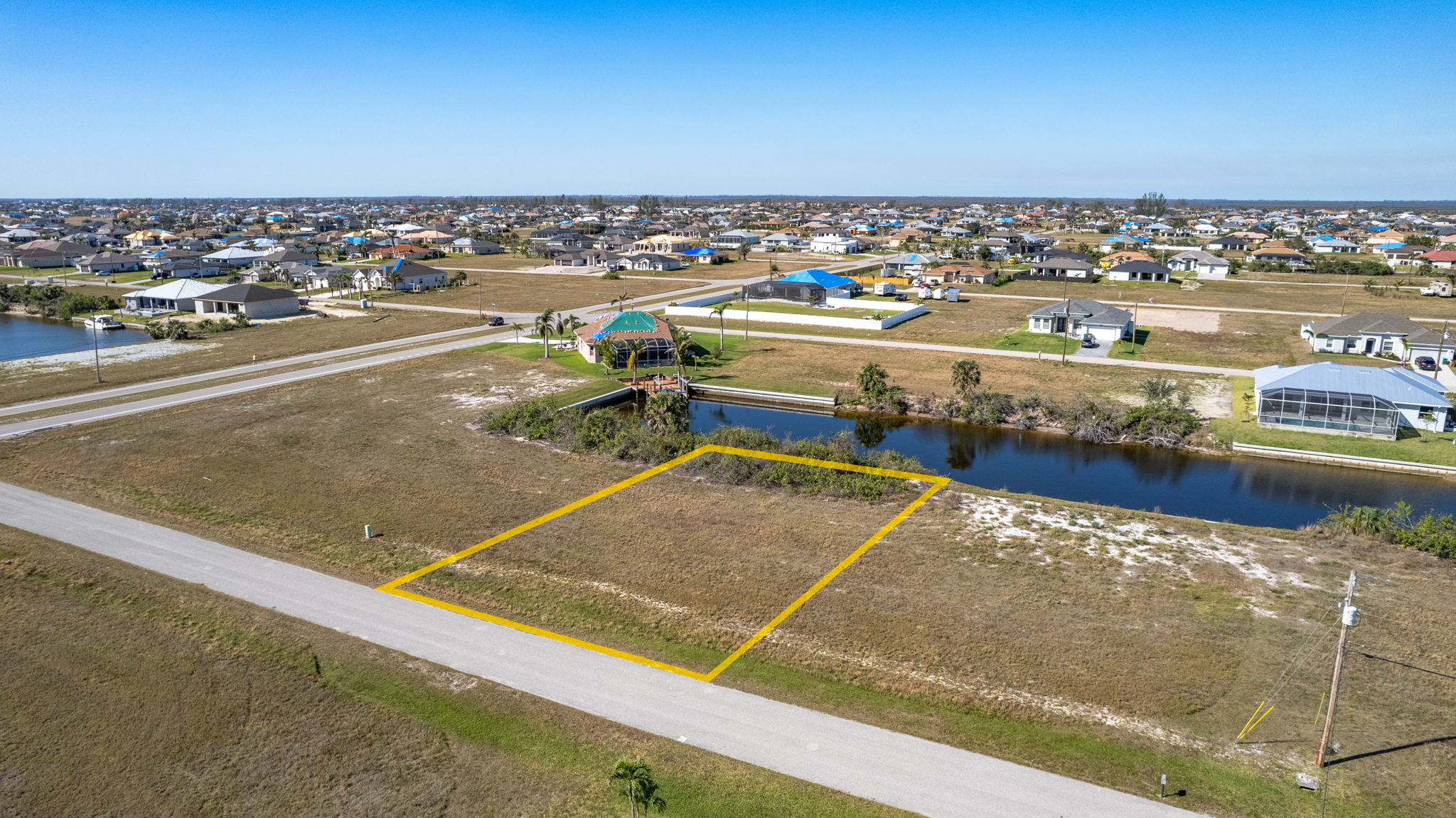 1212 NW 32nd Pl, Cape Coral, FL 33993 | VisualPRO Photography
