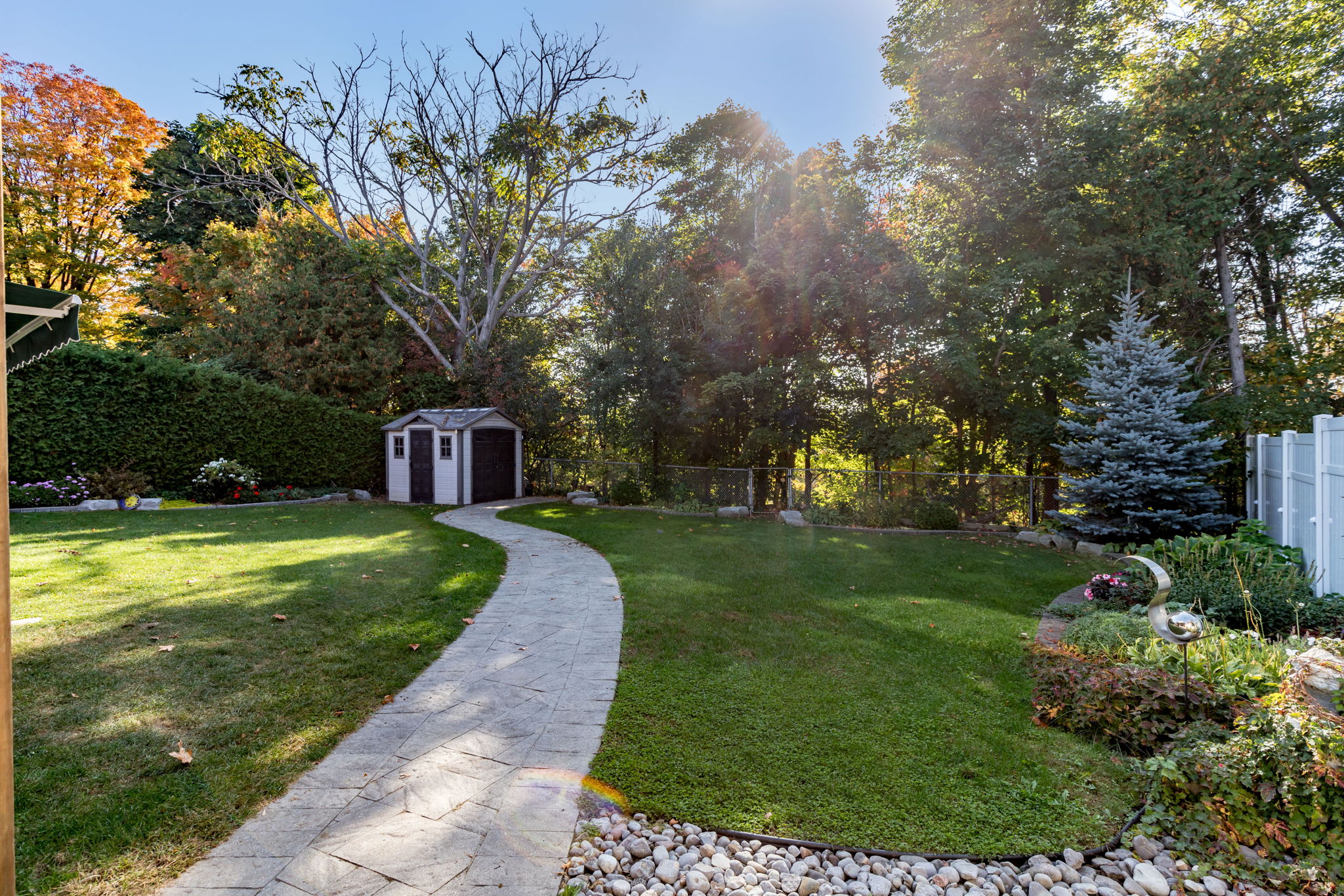 1251 Glenridge Ct, Oshawa, ON L1H 8L8 | Wylieford.com