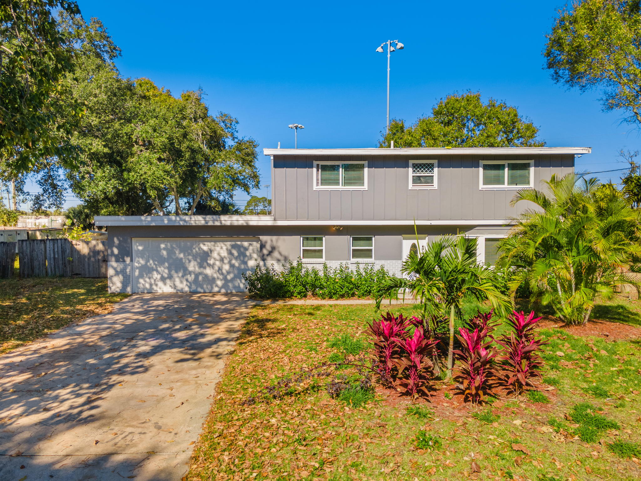 12755 83rd Ave N, Seminole, FL 33776 | Huvr Imaging