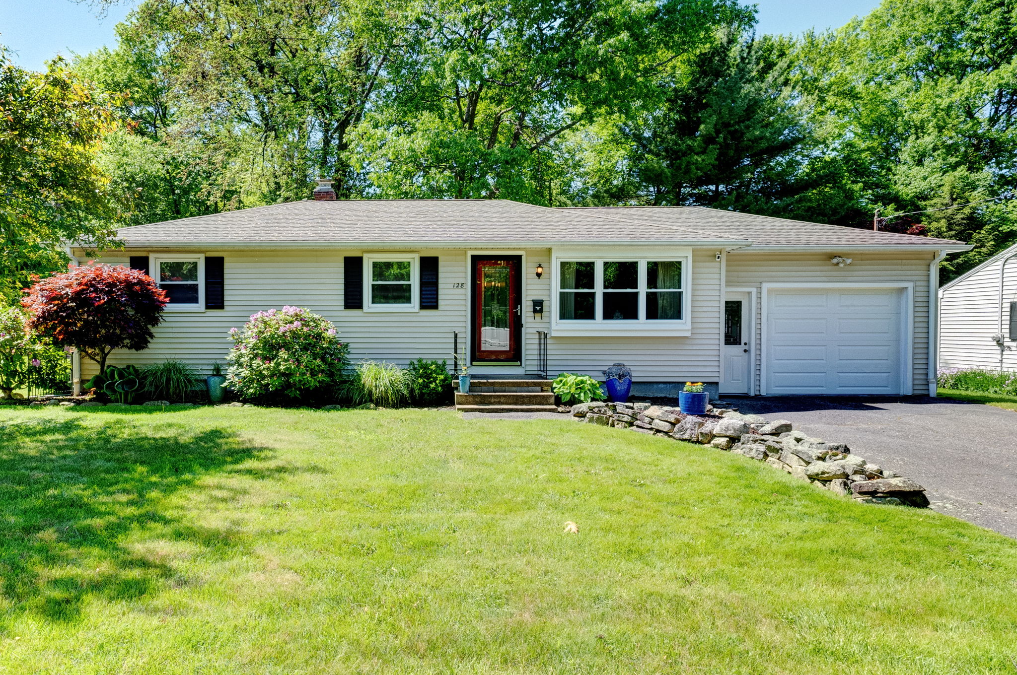 128 Carroll Dr, Torrington, CT 06790 | Ed McCullough Photography