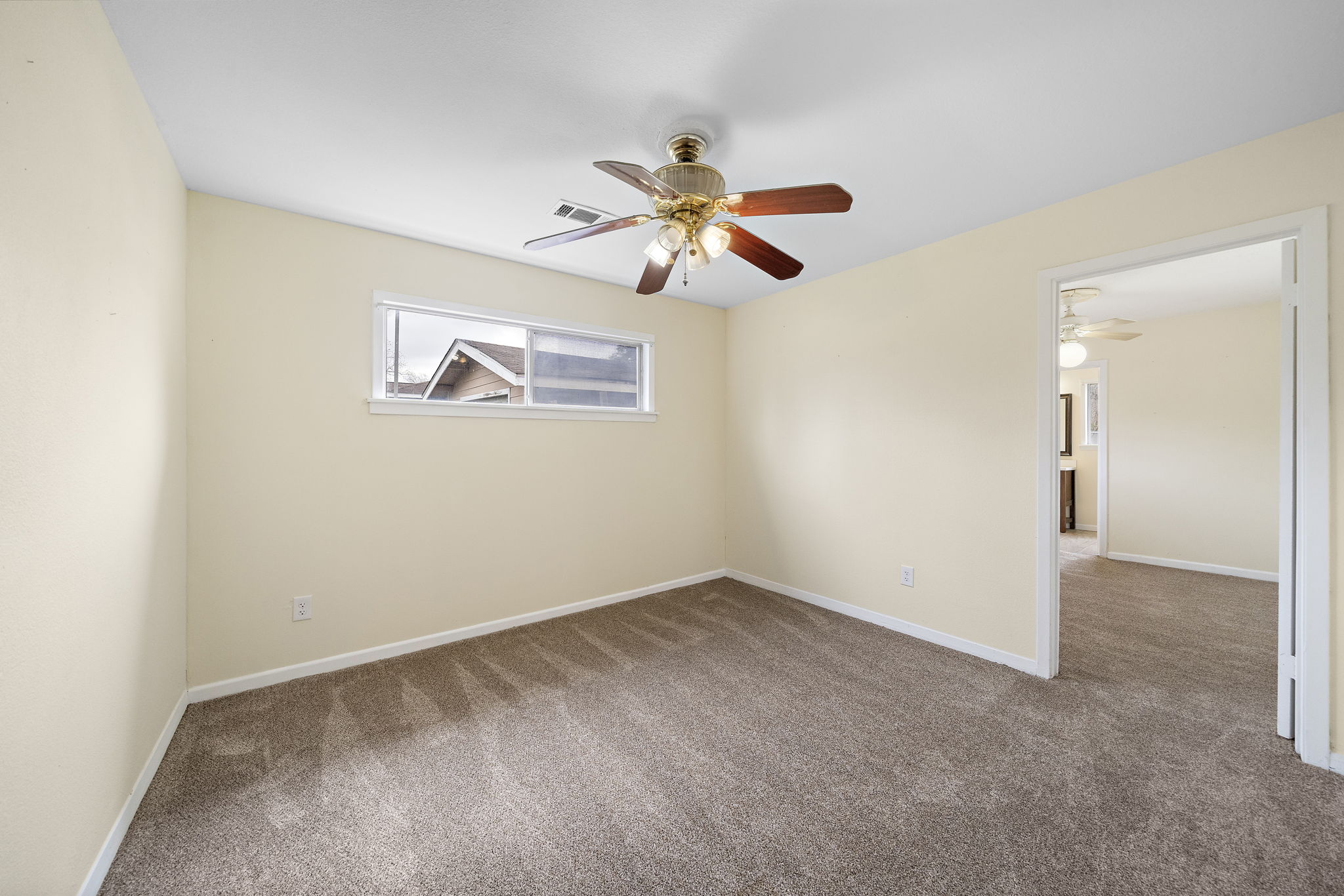 13106 Verdun Dr, Houston, TX 77049 | Strata Visuals