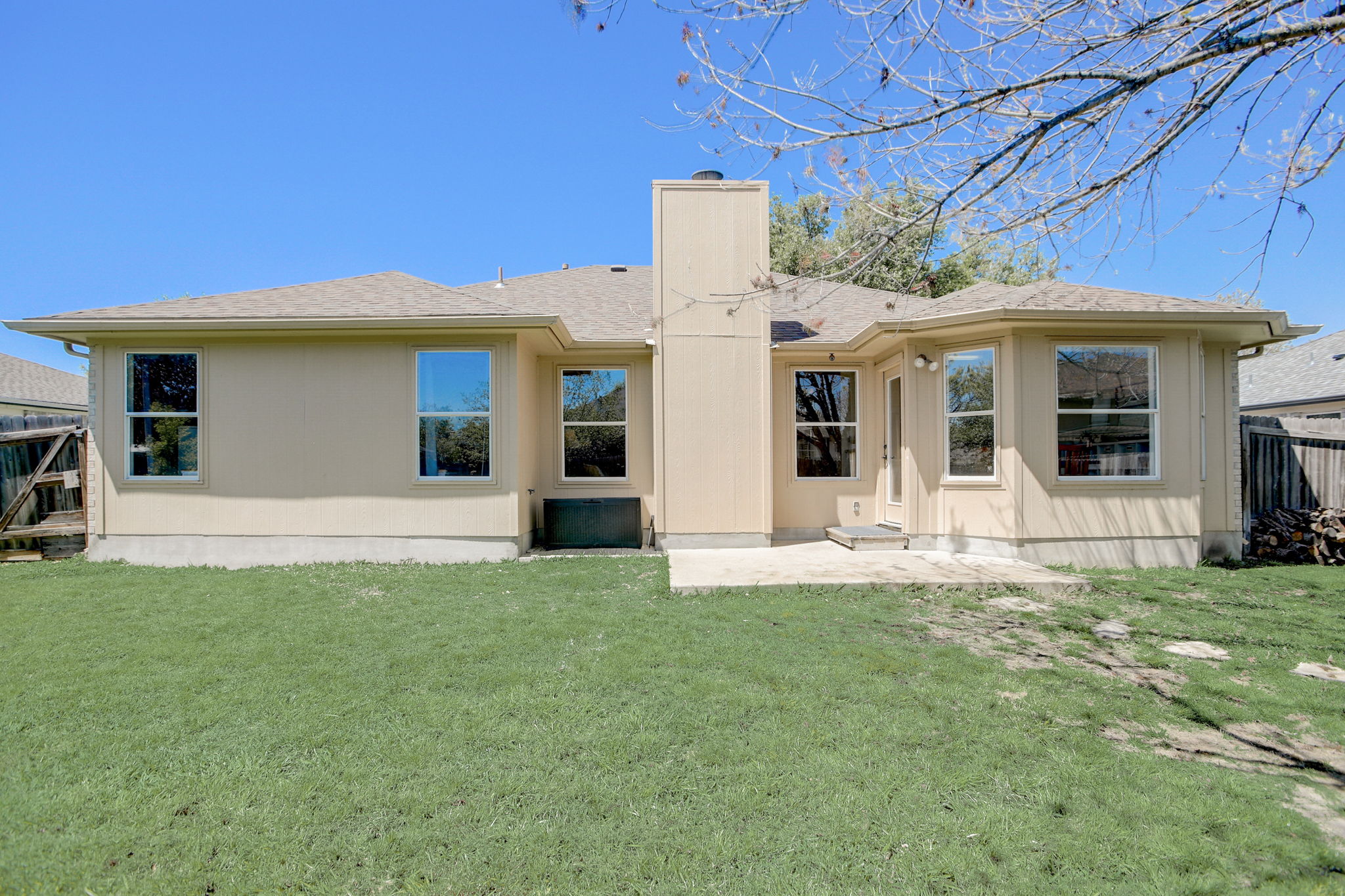 1315 Ashley Dr, Round Rock, TX 78665 | Zillow Media Experts