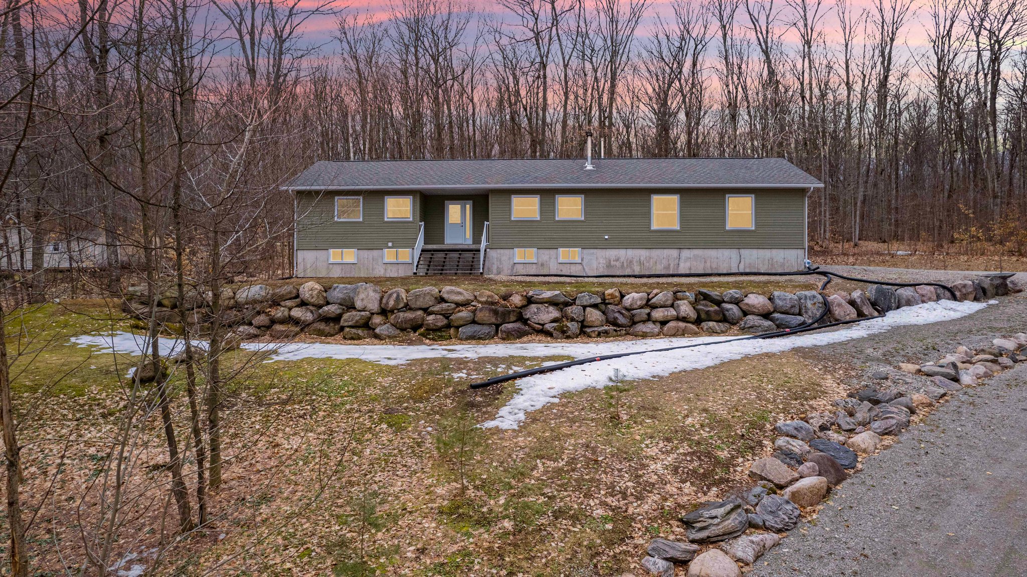 132 Farlain Lake Rd W, ON L9M 0B9 | Wylieford.com