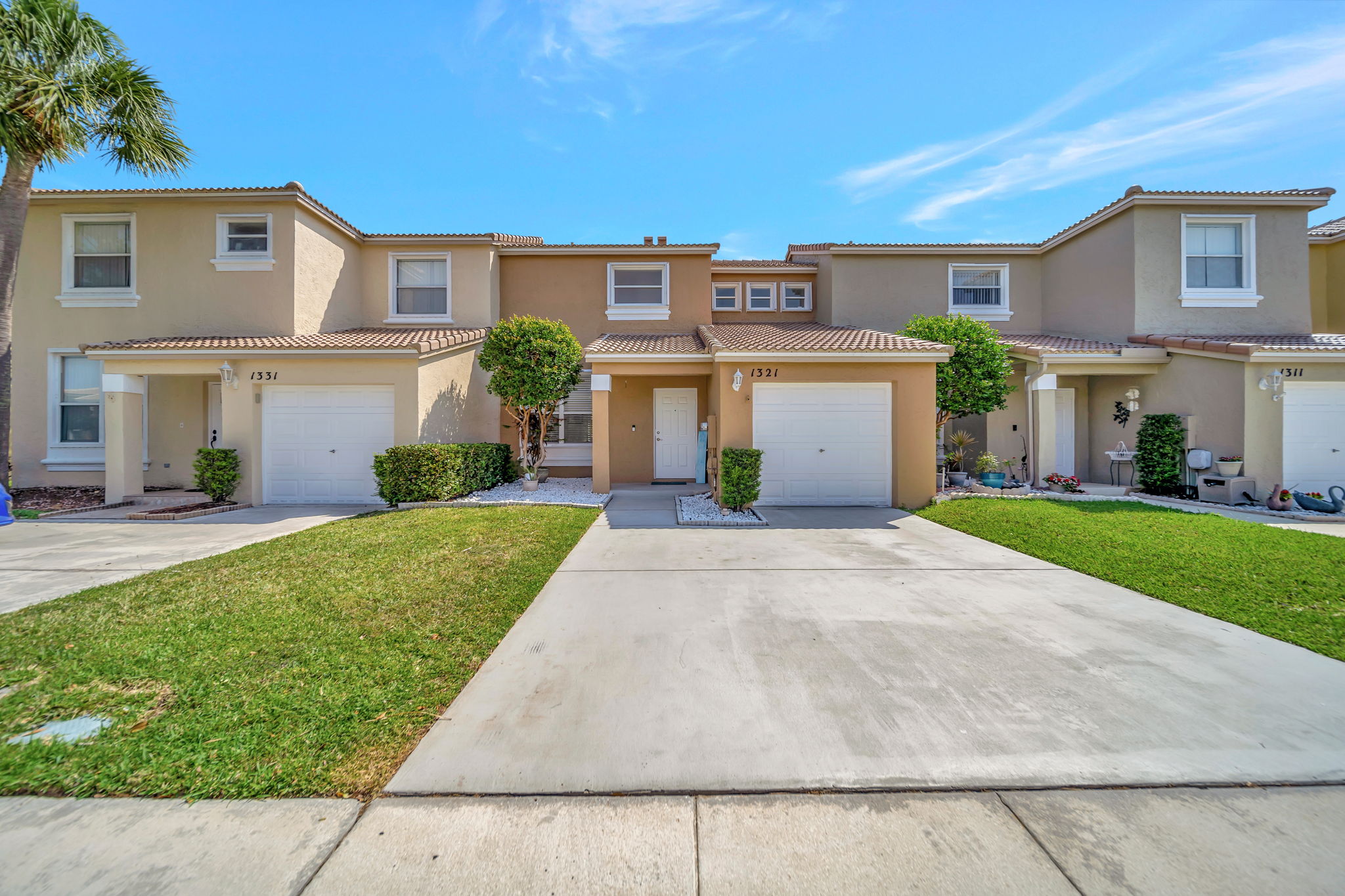 1321 NW 154th Ave Pembroke Pines, FL 33028 | Virtuals 1