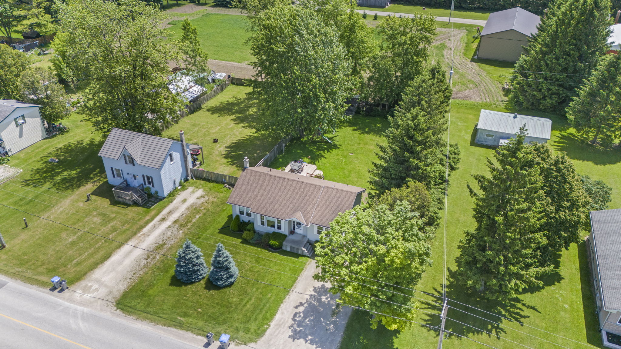 133 Clyde St Bluevale ON N0G 1G0 | House to Home Photography O/B ...