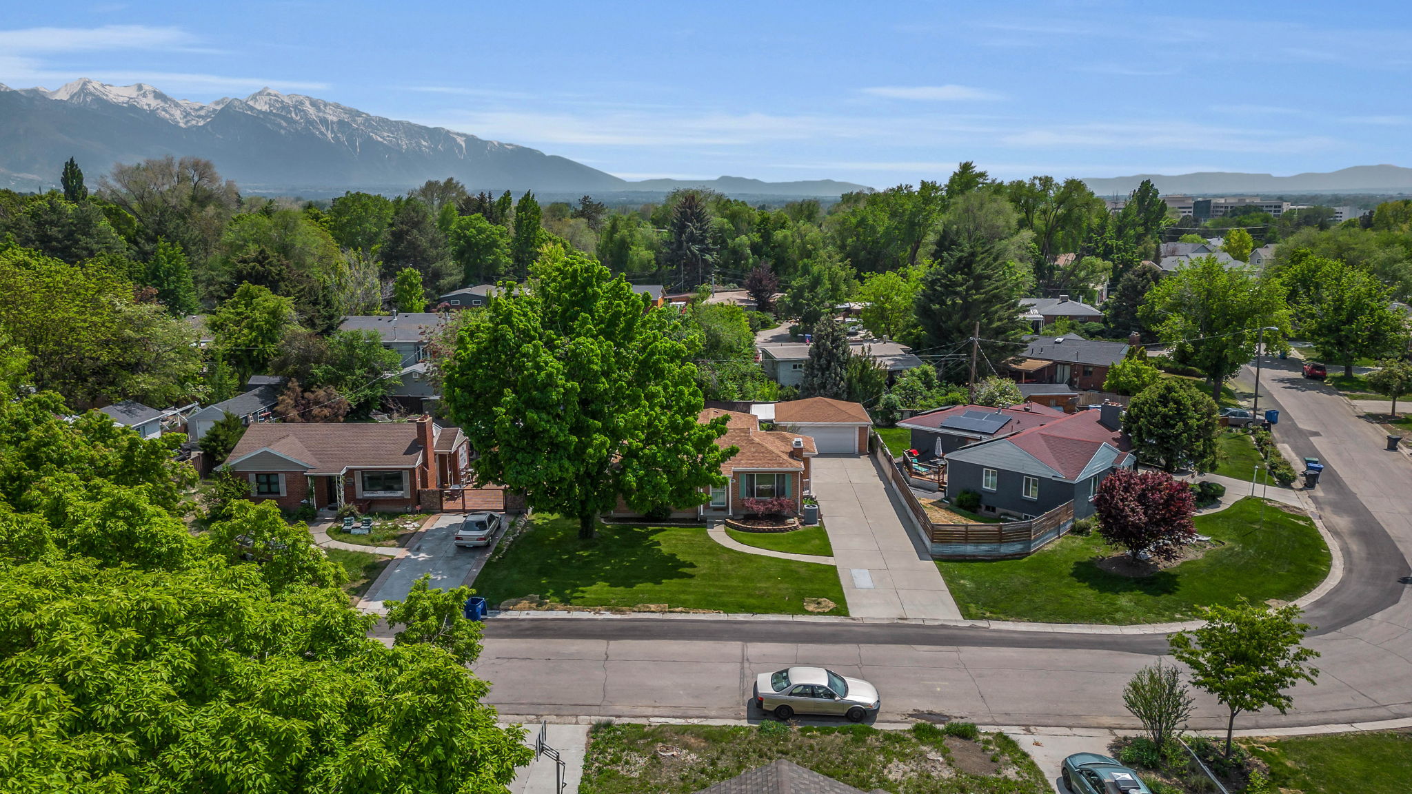 1360 E Brookshire Dr, Millcreek, UT 84106 | Densley Film & Photo