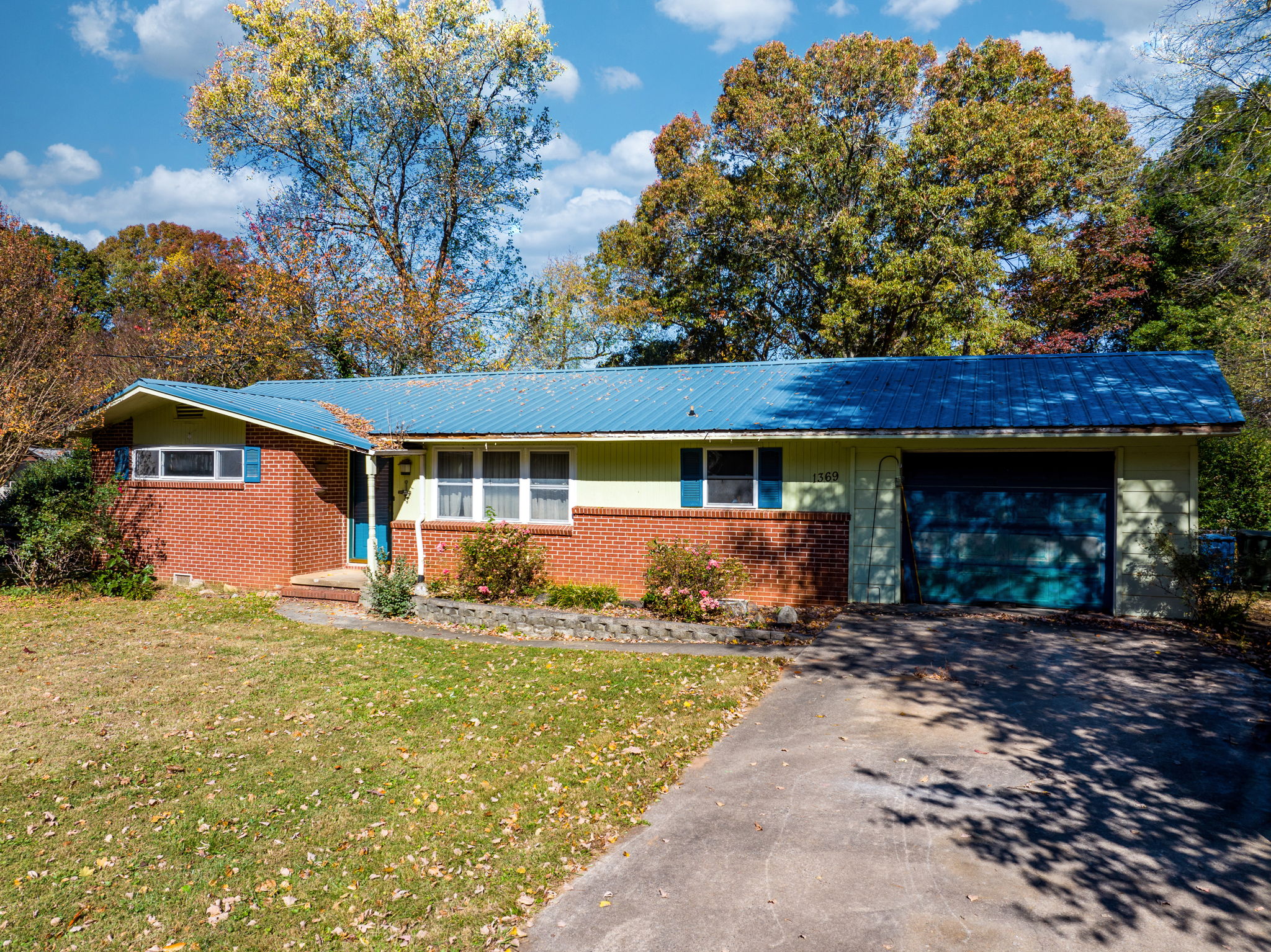 1369 19th Ave NE, Hickory, NC 28601 | Adam Carney Photography