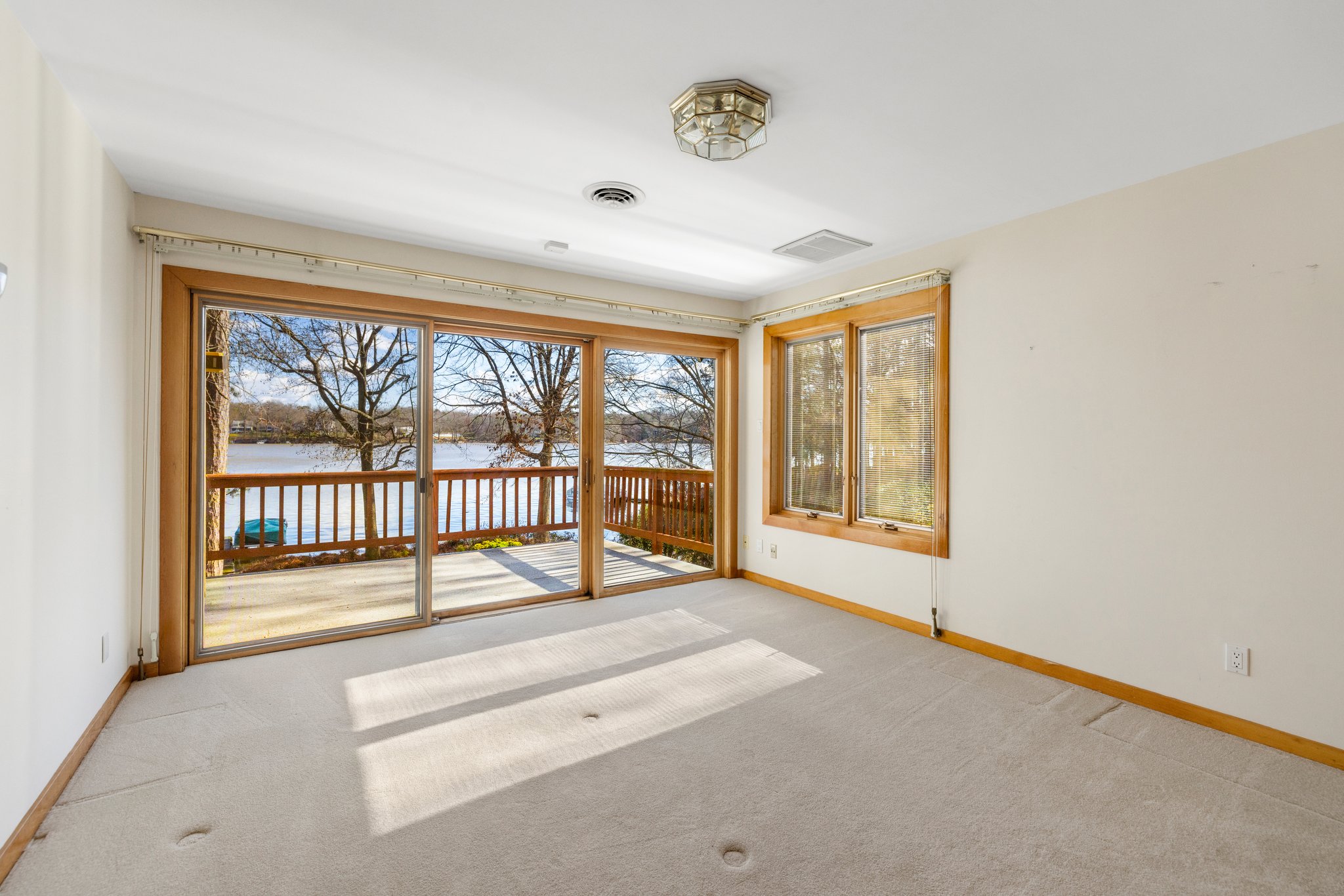 13701 W Bay Pl, Midlothian, VA 23112 | Tour VA Homes