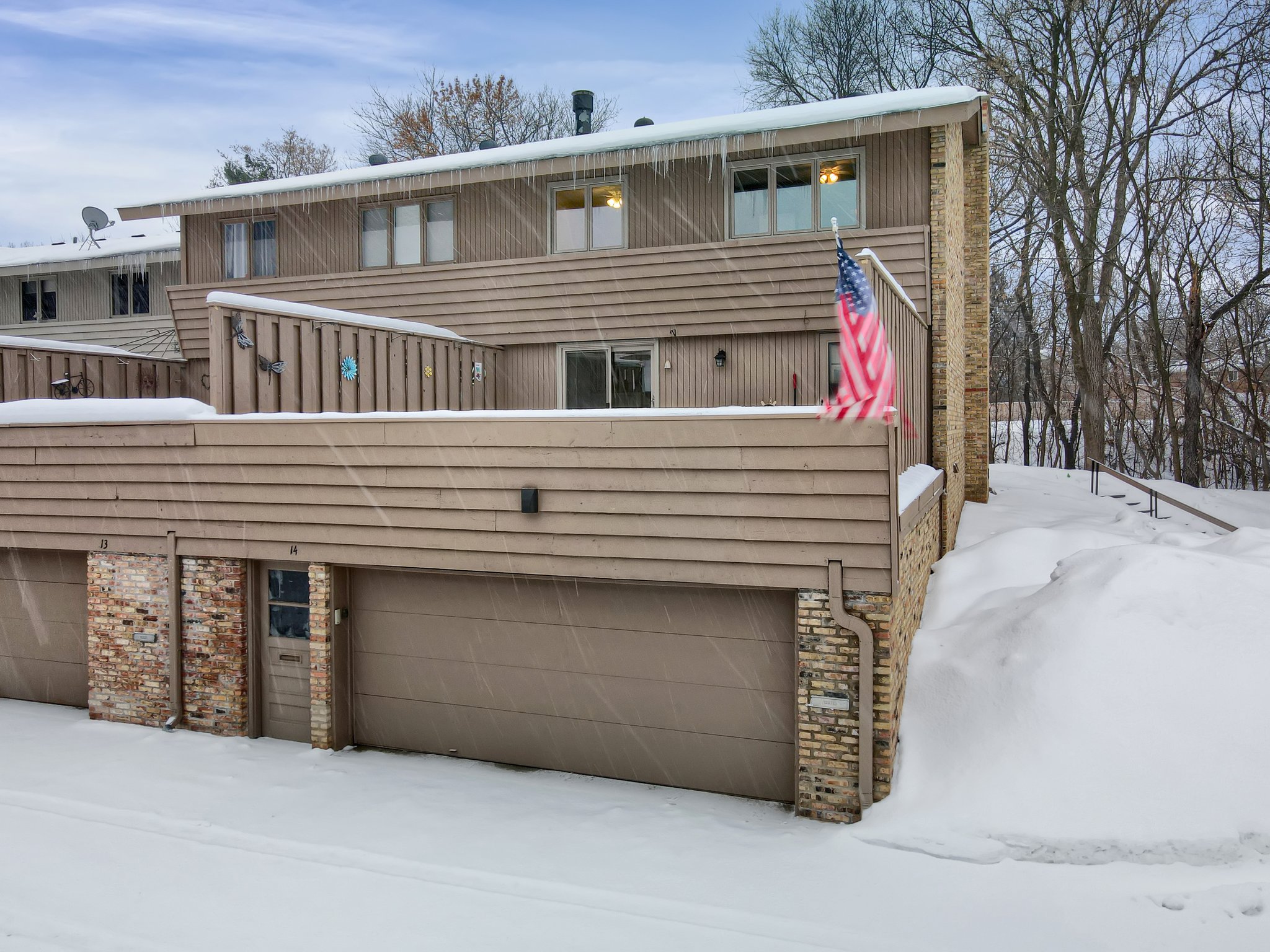 14 Walden Ct, Burnsville, MN 55337 | Nordy Photography