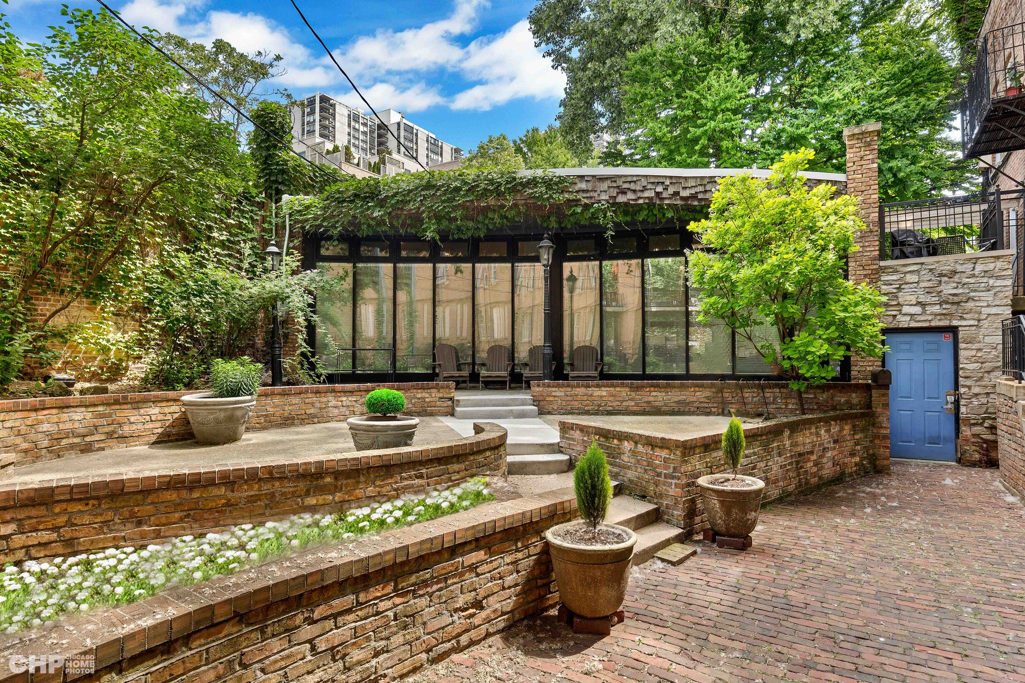 1409 N Wells St 1, Chicago, IL 60610 | Chicago Home Photos