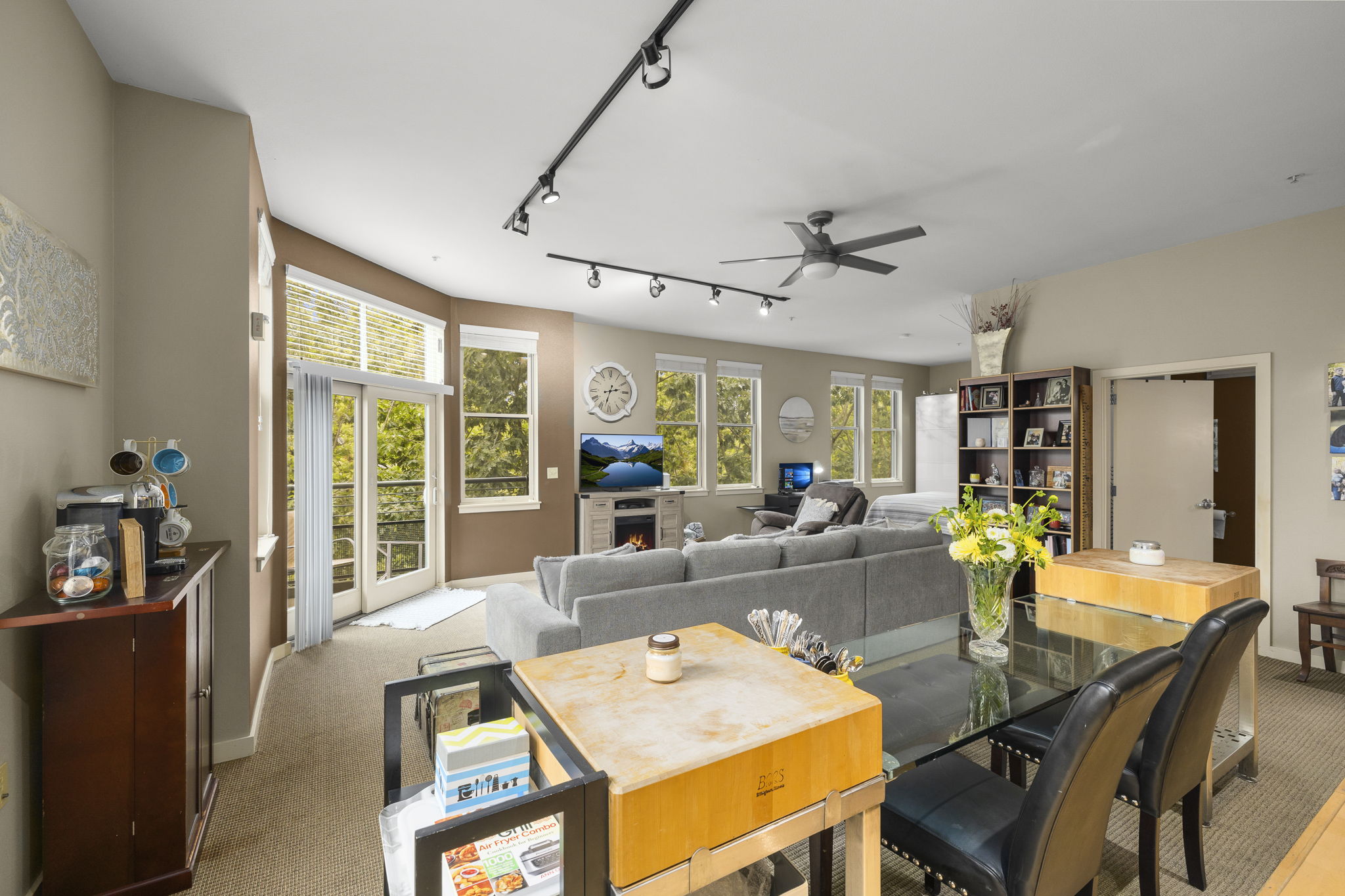 1425 NE 61st Ave, 308, Hillsboro, OR 97124 | Ruum Media