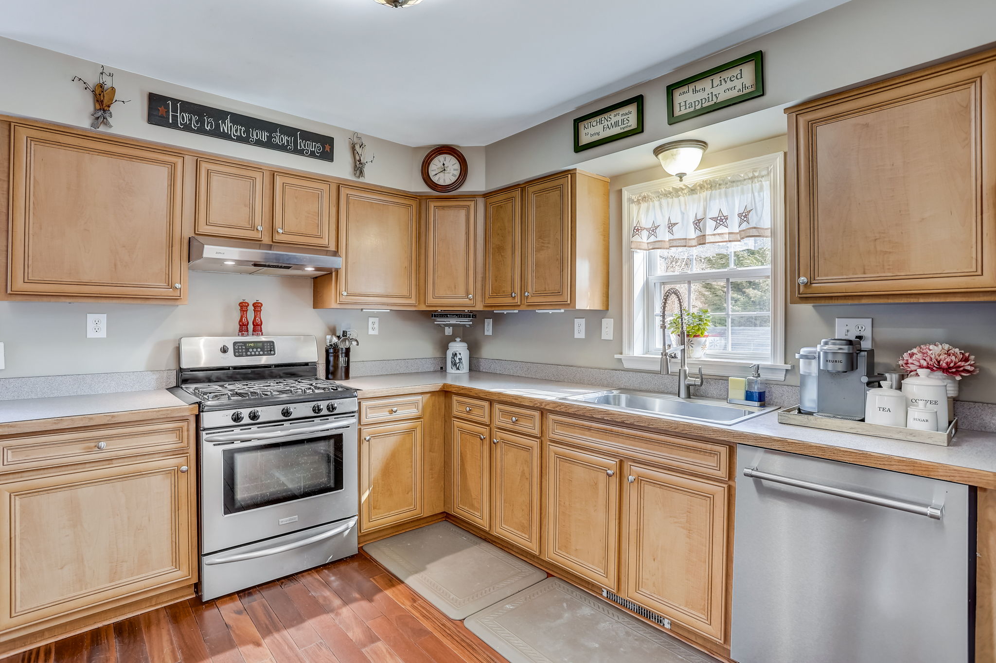 144 Coleman Ter, Moorestown, NJ 08057 | ShowingTime+ Listing Media Services