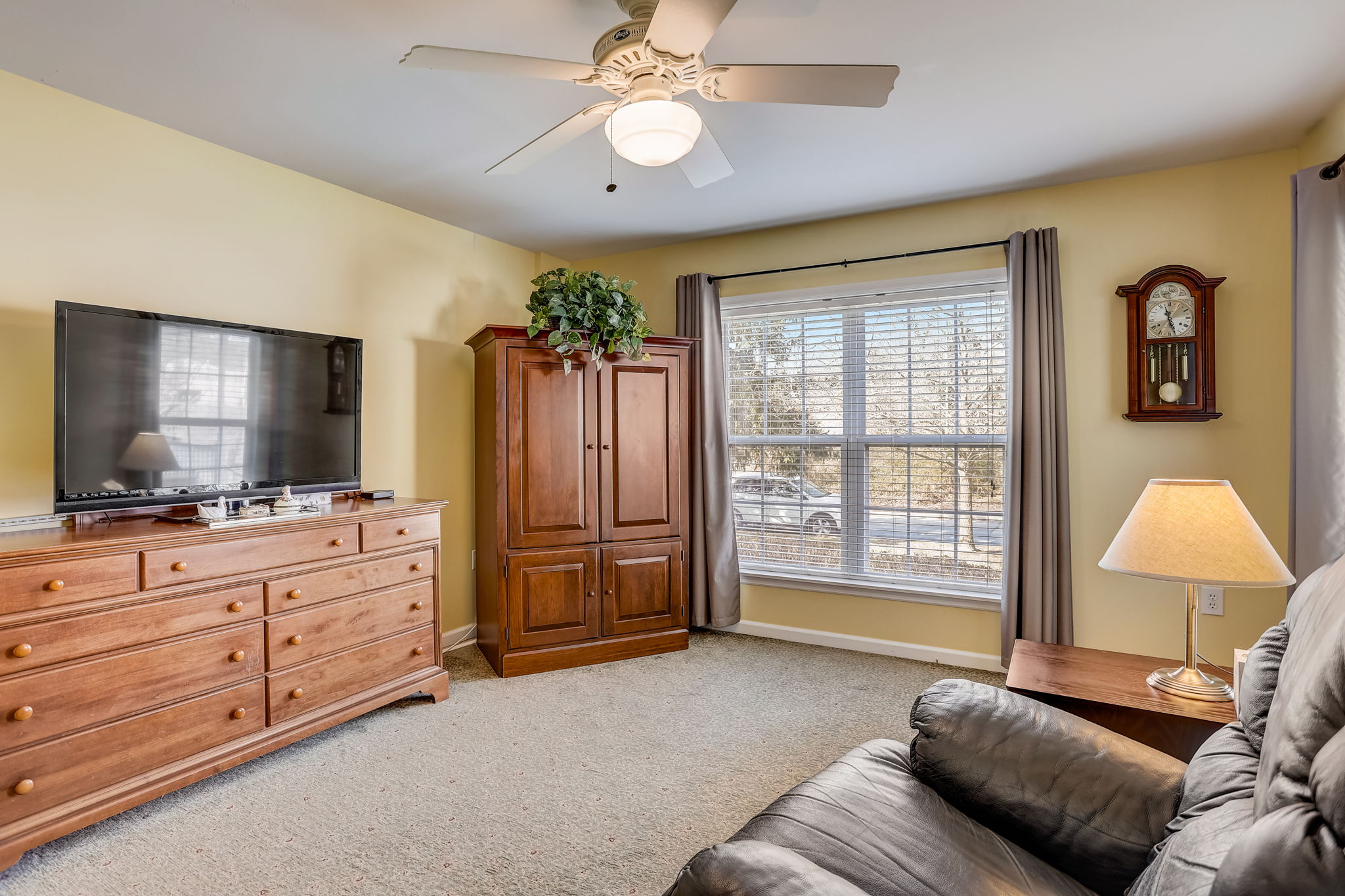 144 Coleman Ter, Moorestown, NJ 08057 | ShowingTime+ Listing Media Services