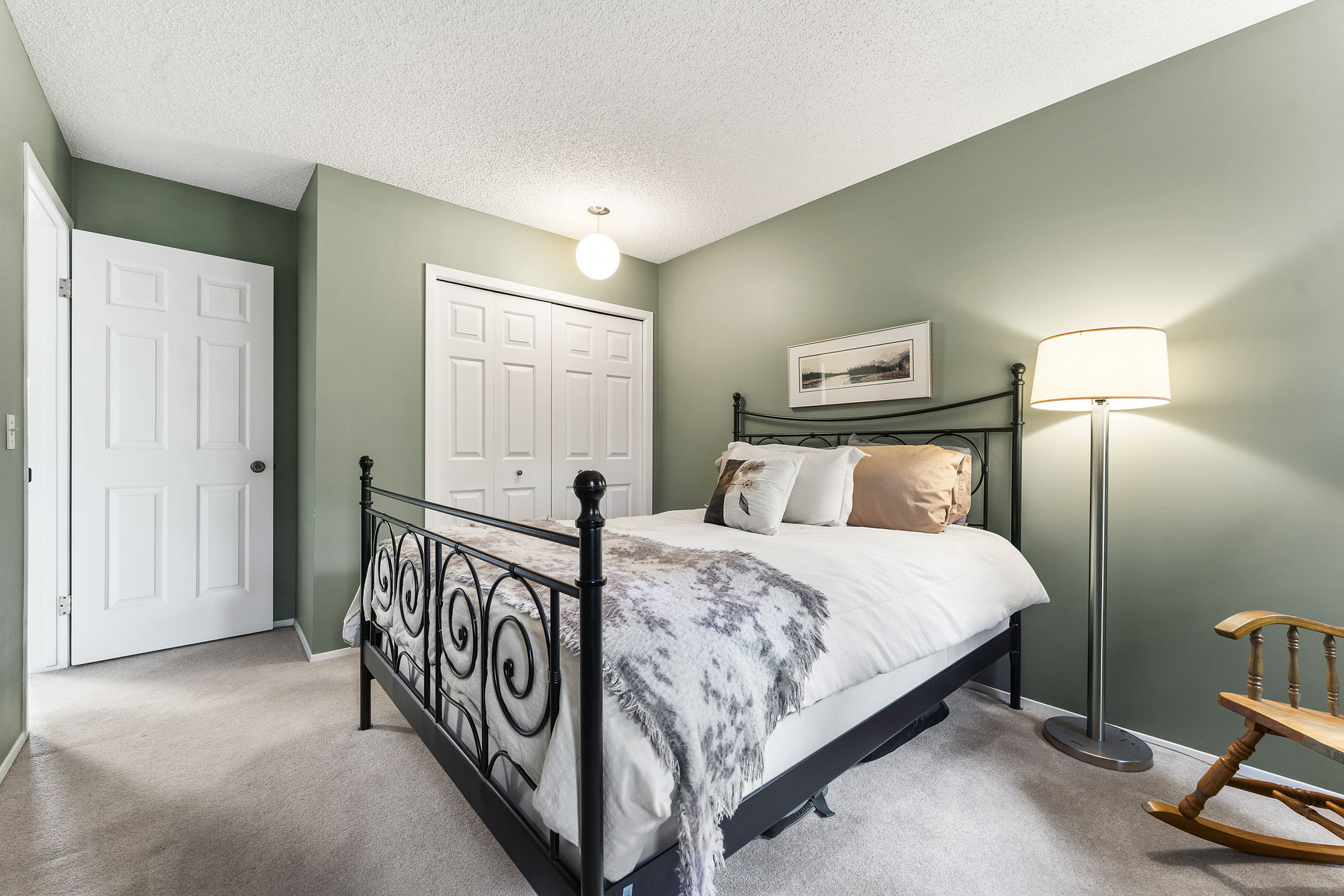 144 Edgemont Estates Dr NW, Calgary, AB T3A 2M3 | QuikSell