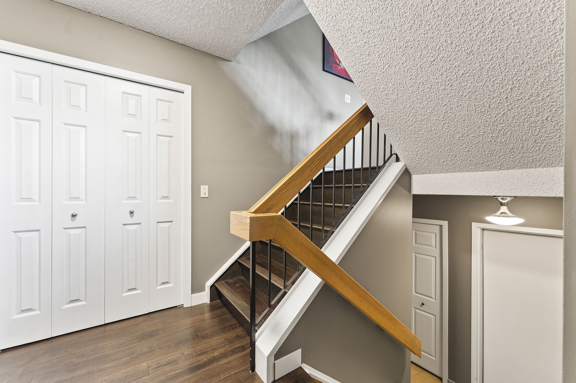 144 Edgemont Estates Dr NW, Calgary, AB T3A 2M3 | QuikSell