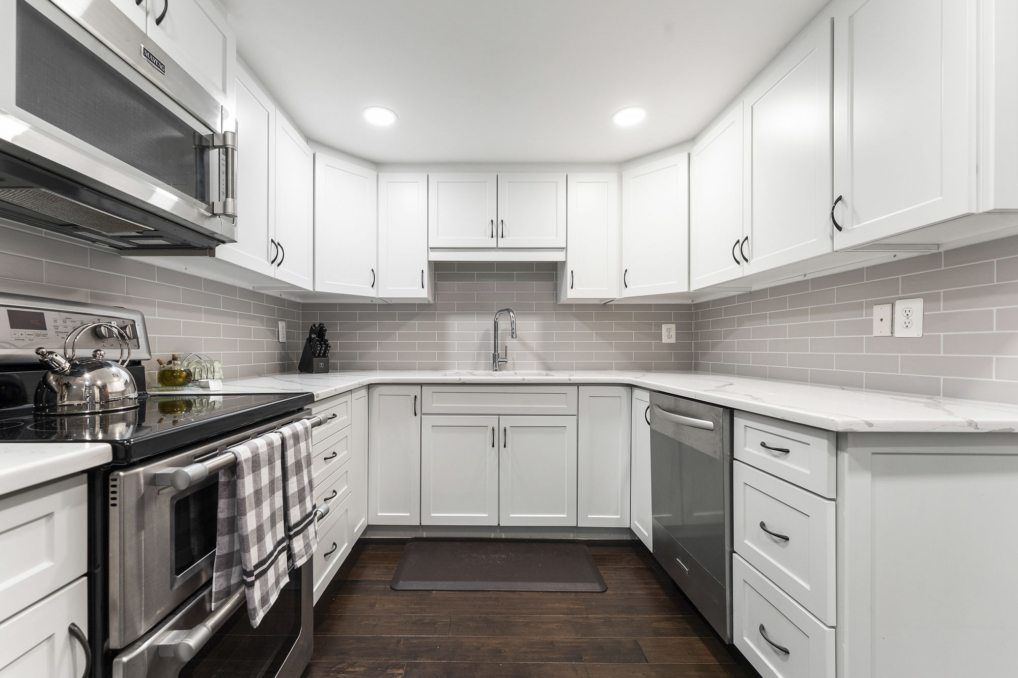 144 Edgemont Estates Dr NW, Calgary, AB T3A 2M3 | QuikSell