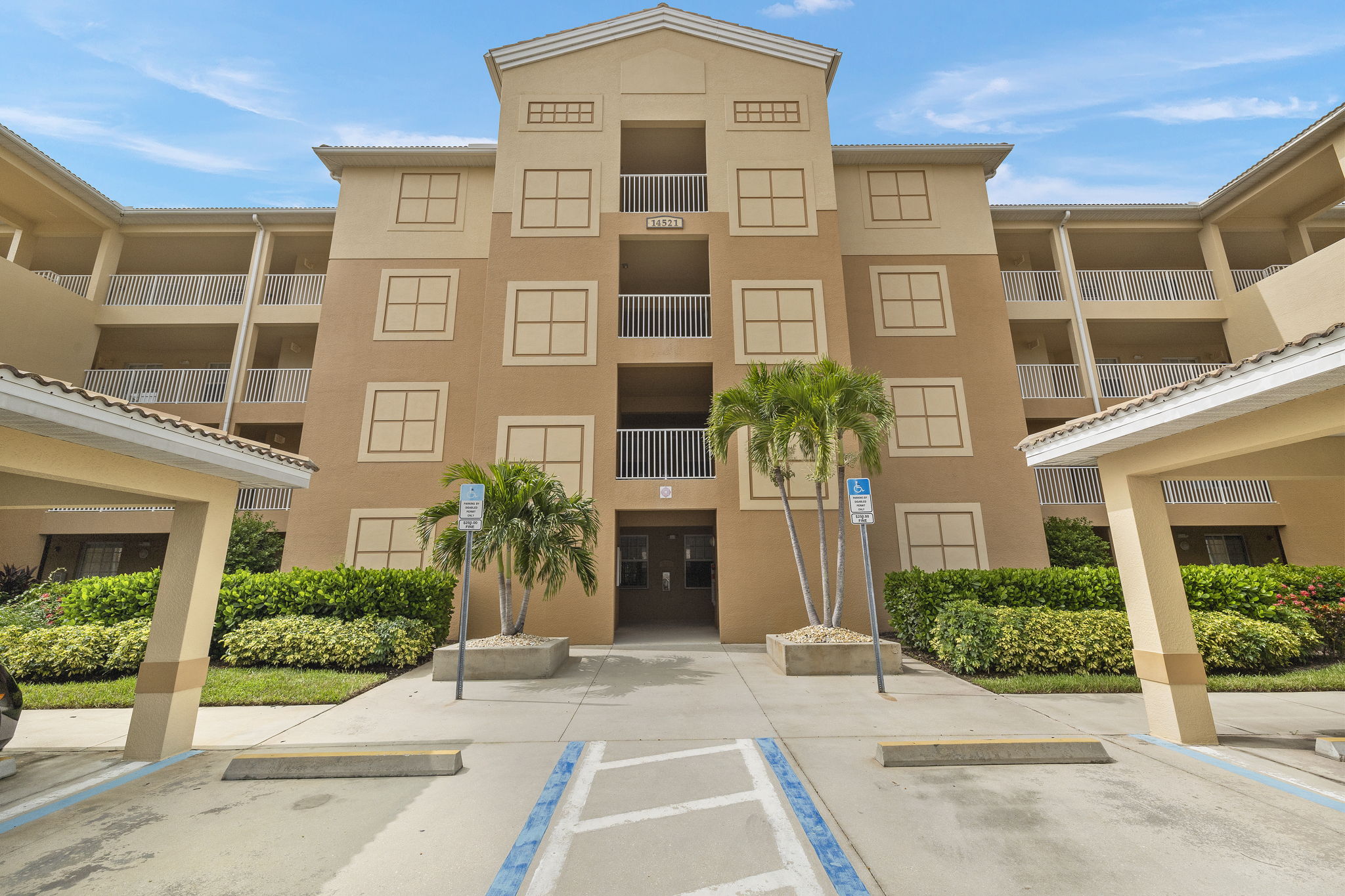14521 Legends Blvd N apt 103, Fort Myers, FL 33912 | Real Tours