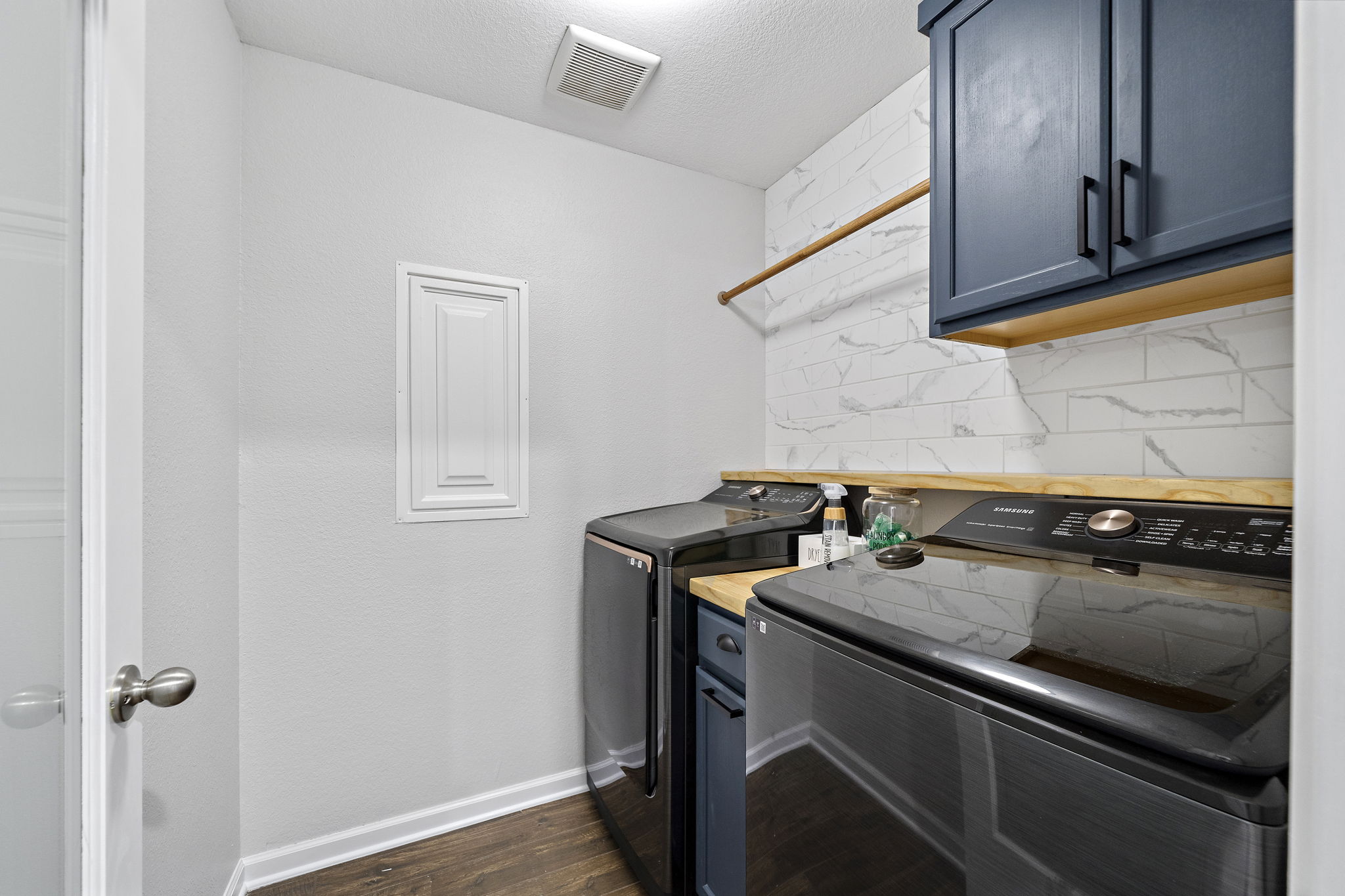 1525 Mexia Springs Ct, League City, TX 77573 | Strata Visuals