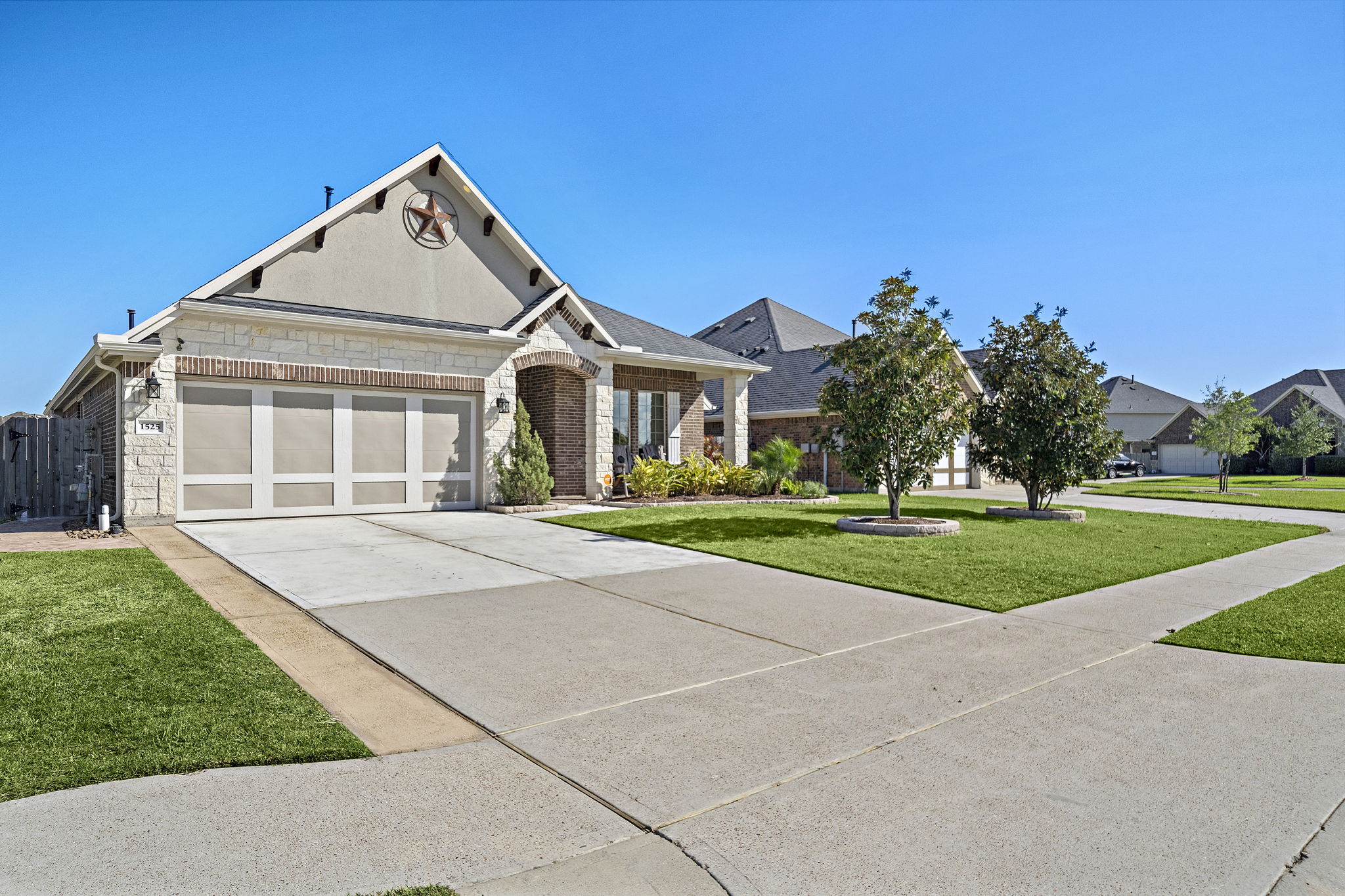 1525 Mexia Springs Ct, League City, TX 77573 | Strata Visuals